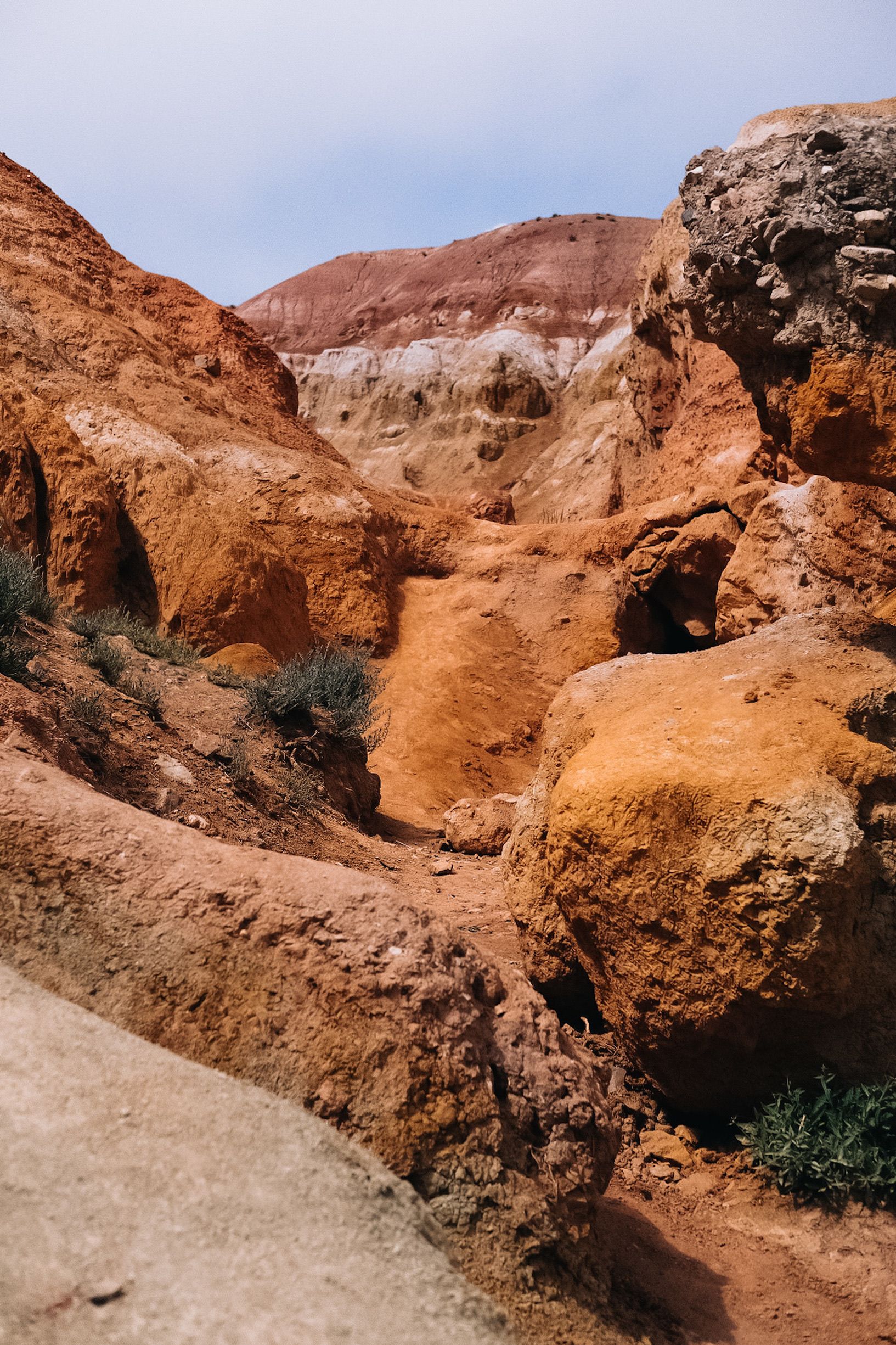 Red Car in a Canyon · Free Stock Photo