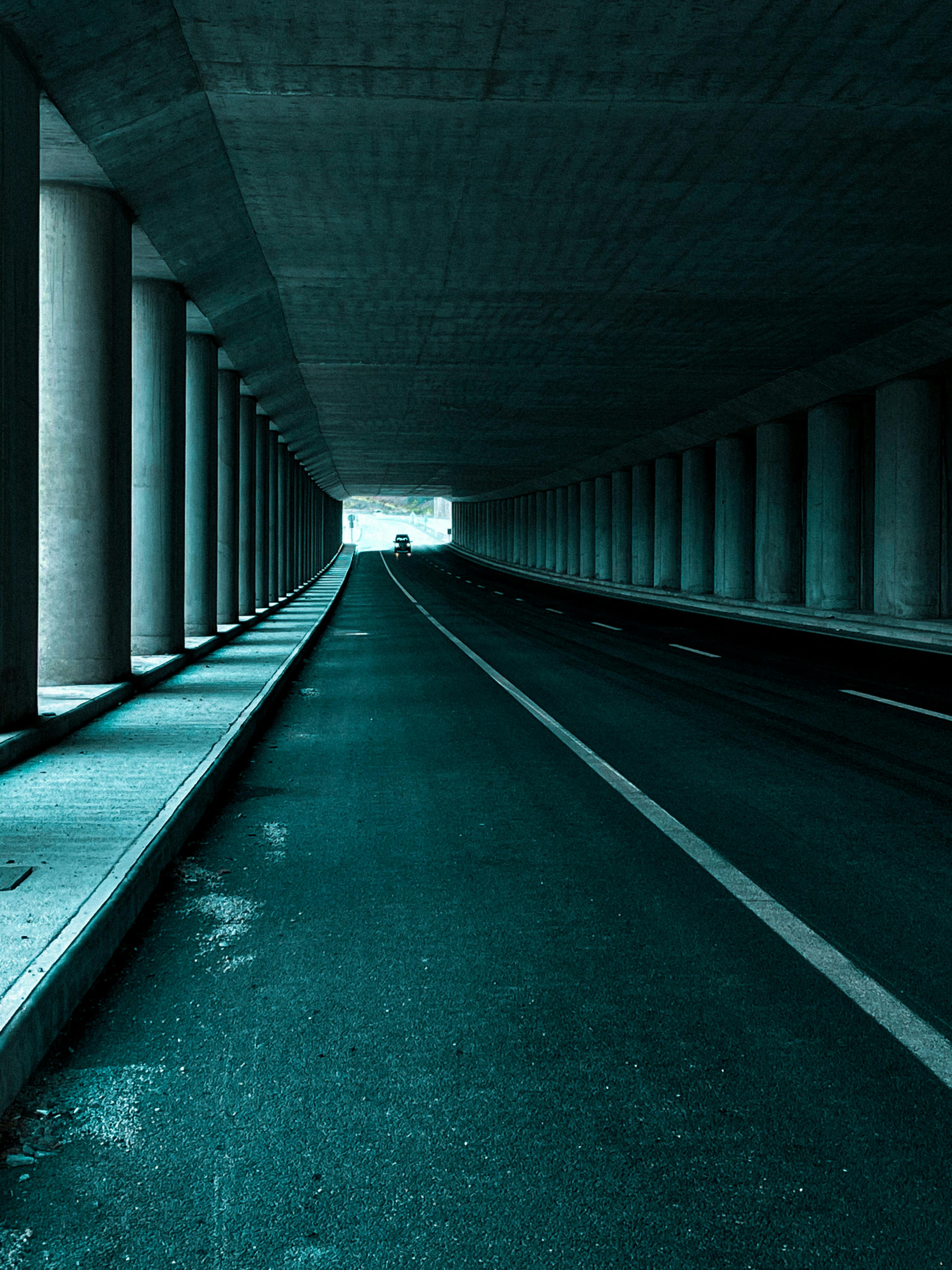3.245+ Fotos y Imágenes de Tunel Gratis · Banco de Fotos Gratis