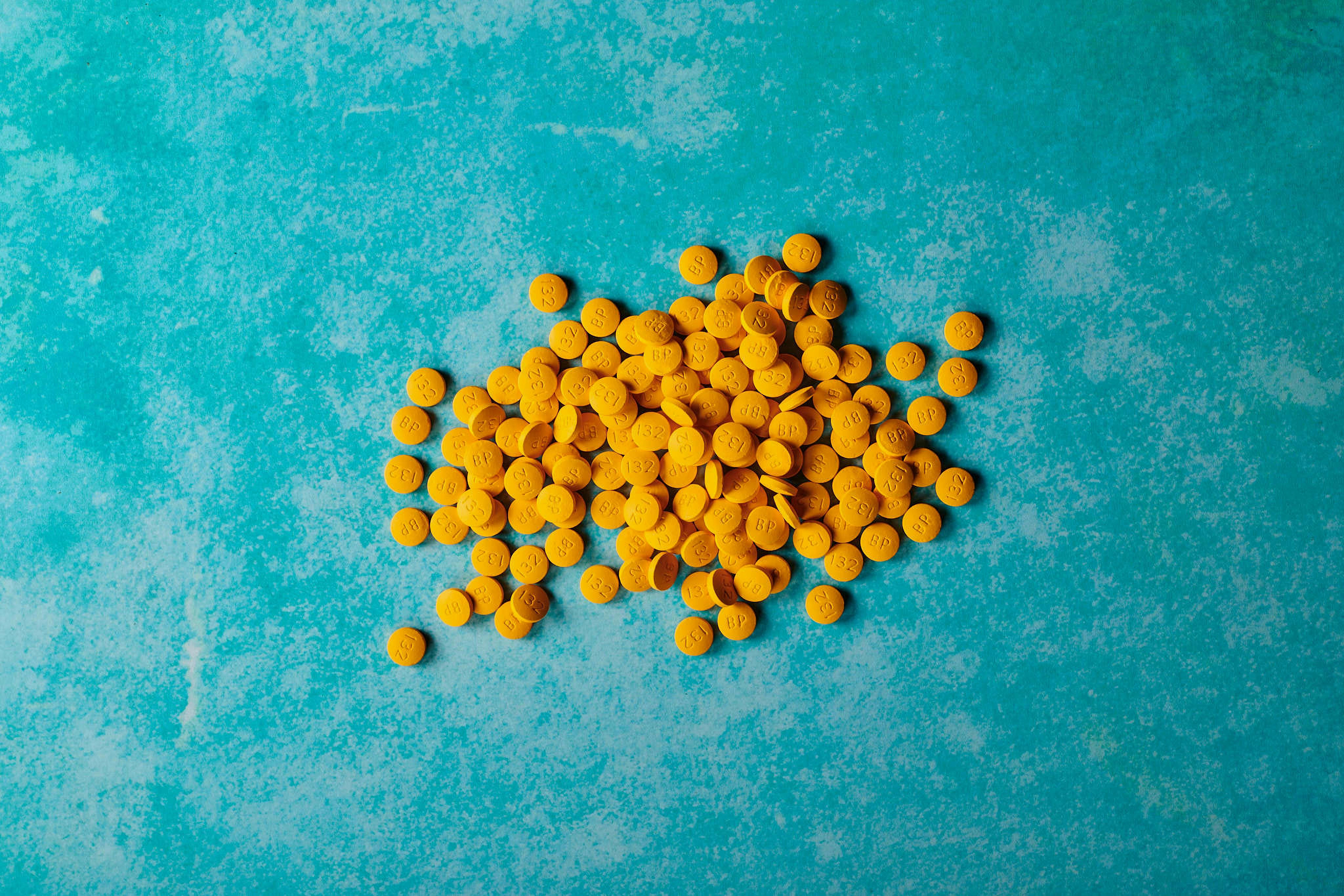 Small, Yellow Pills · Free Stock Photo