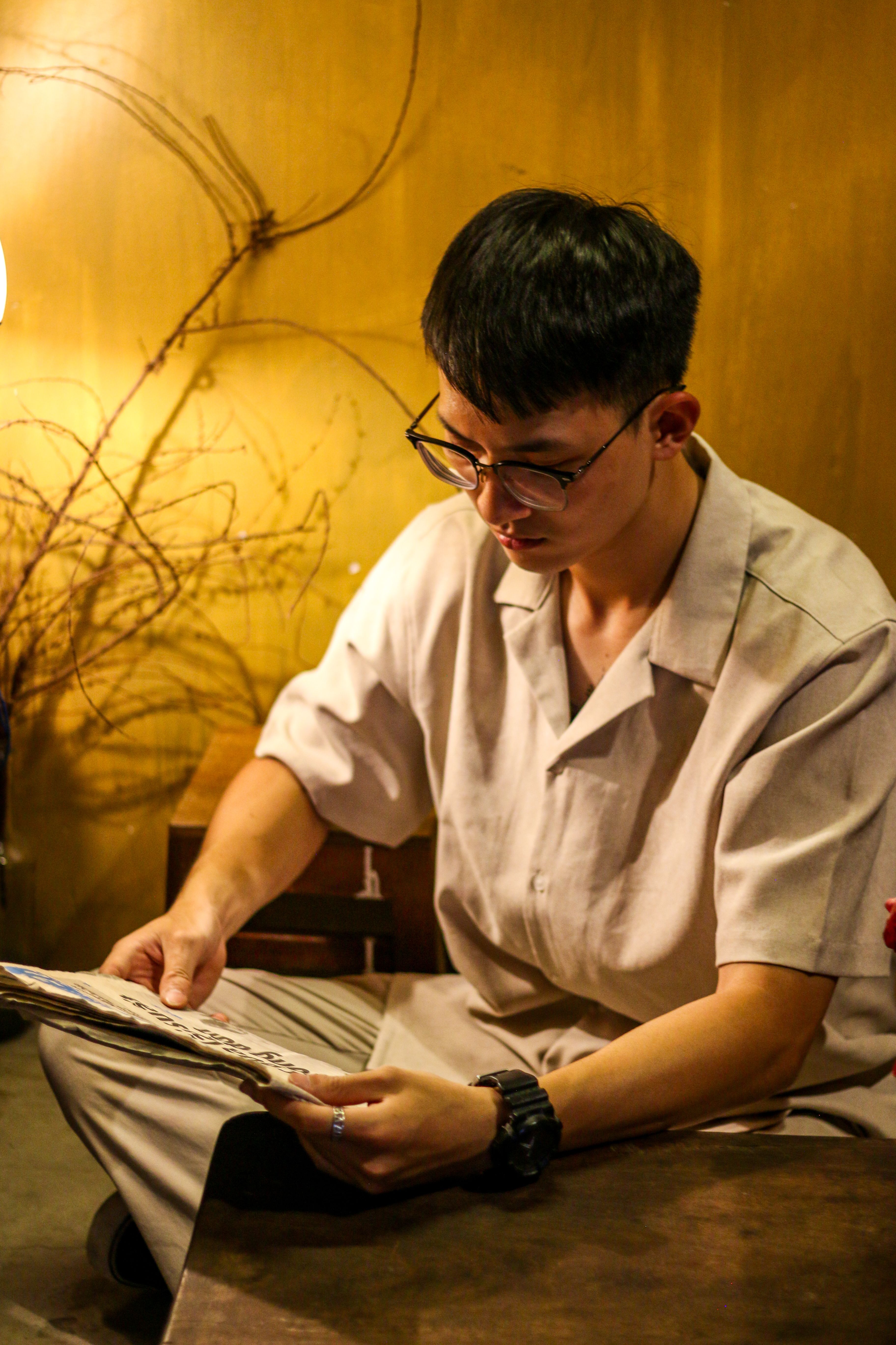 Portrait of a Man Reading Newspaper · Free Stock Photo