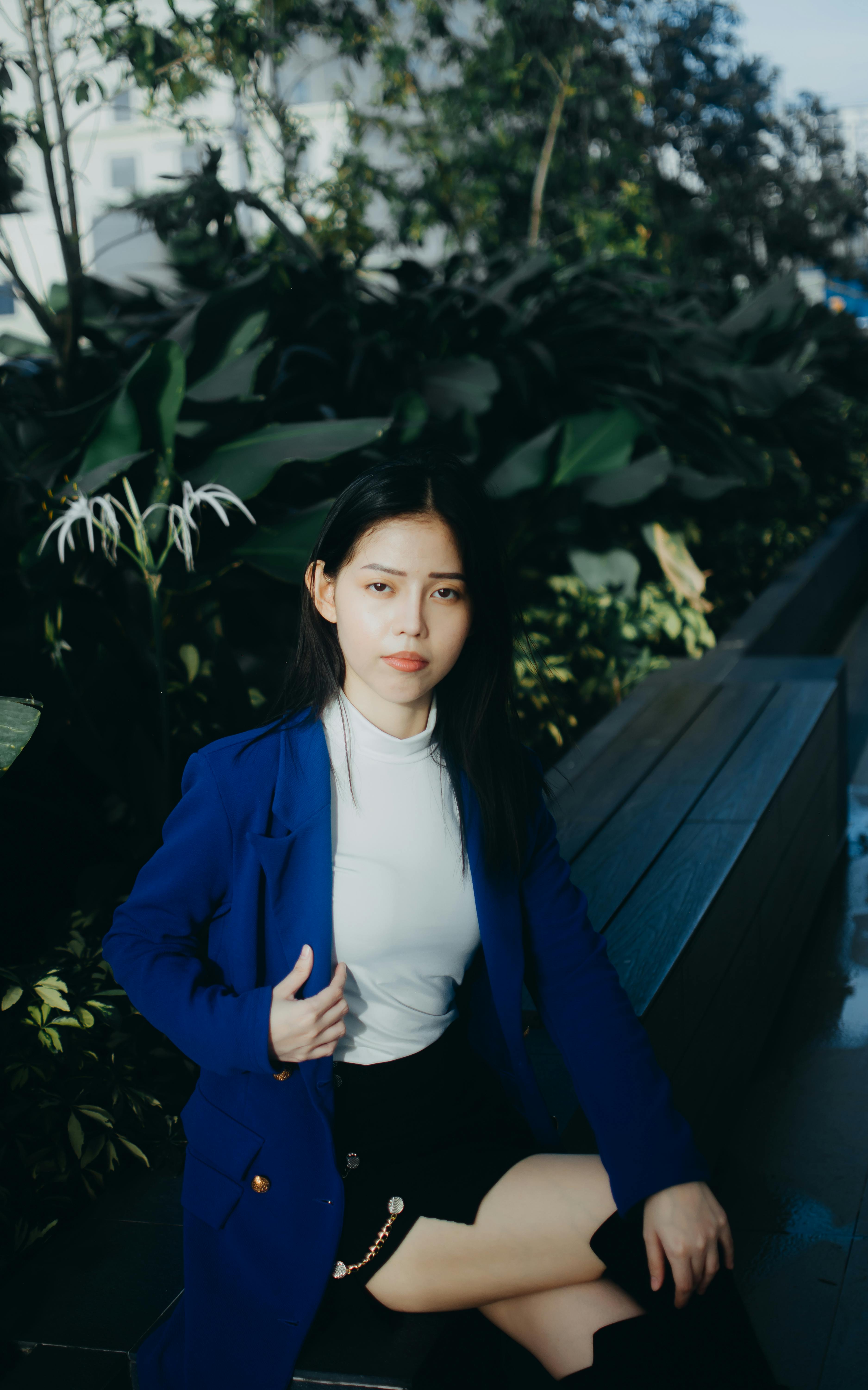 Model Posing in Mini at Subway Station · Free Stock Photo