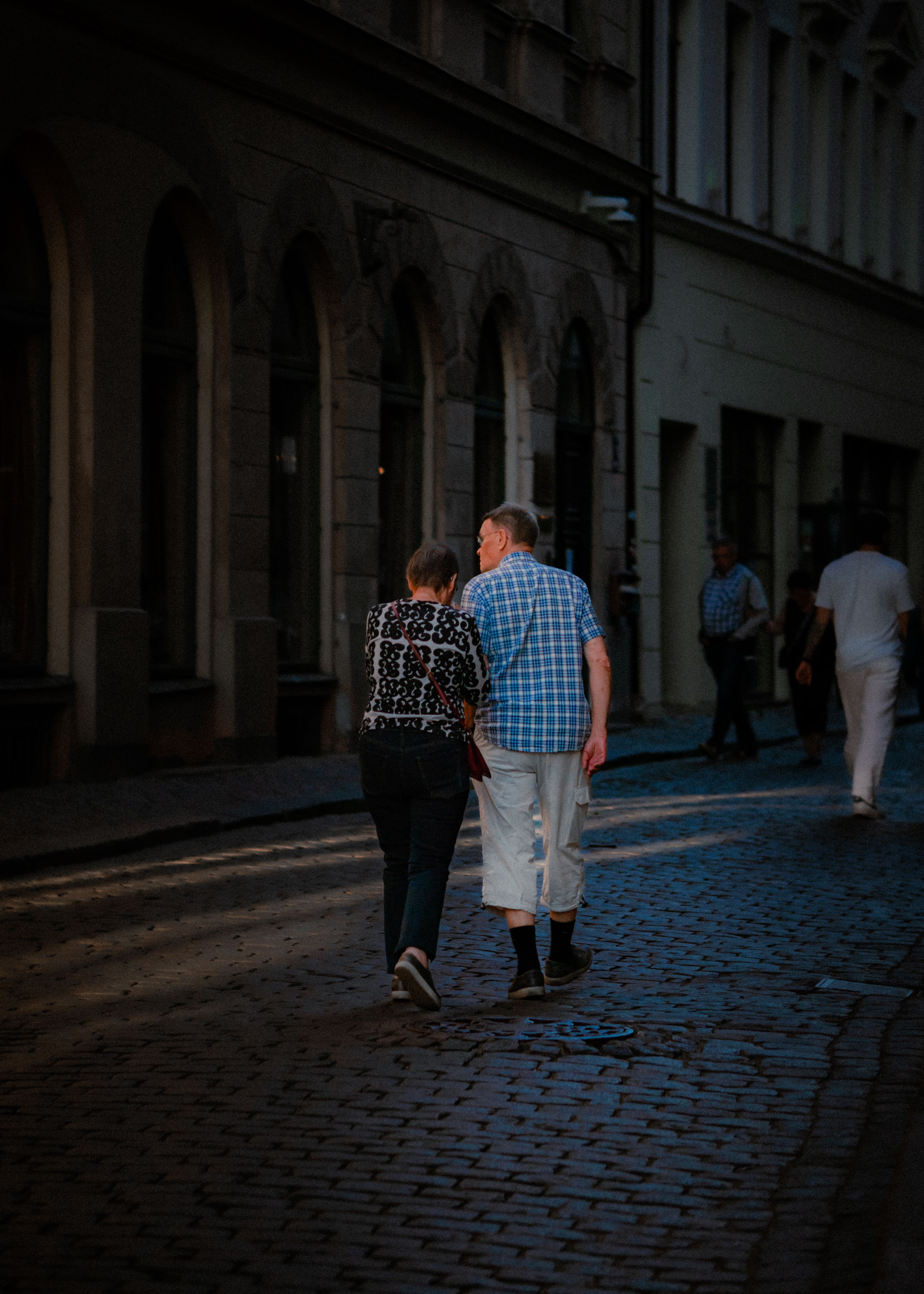 Couple Street Photos, Download The BEST Free Couple Street Stock Photos ...