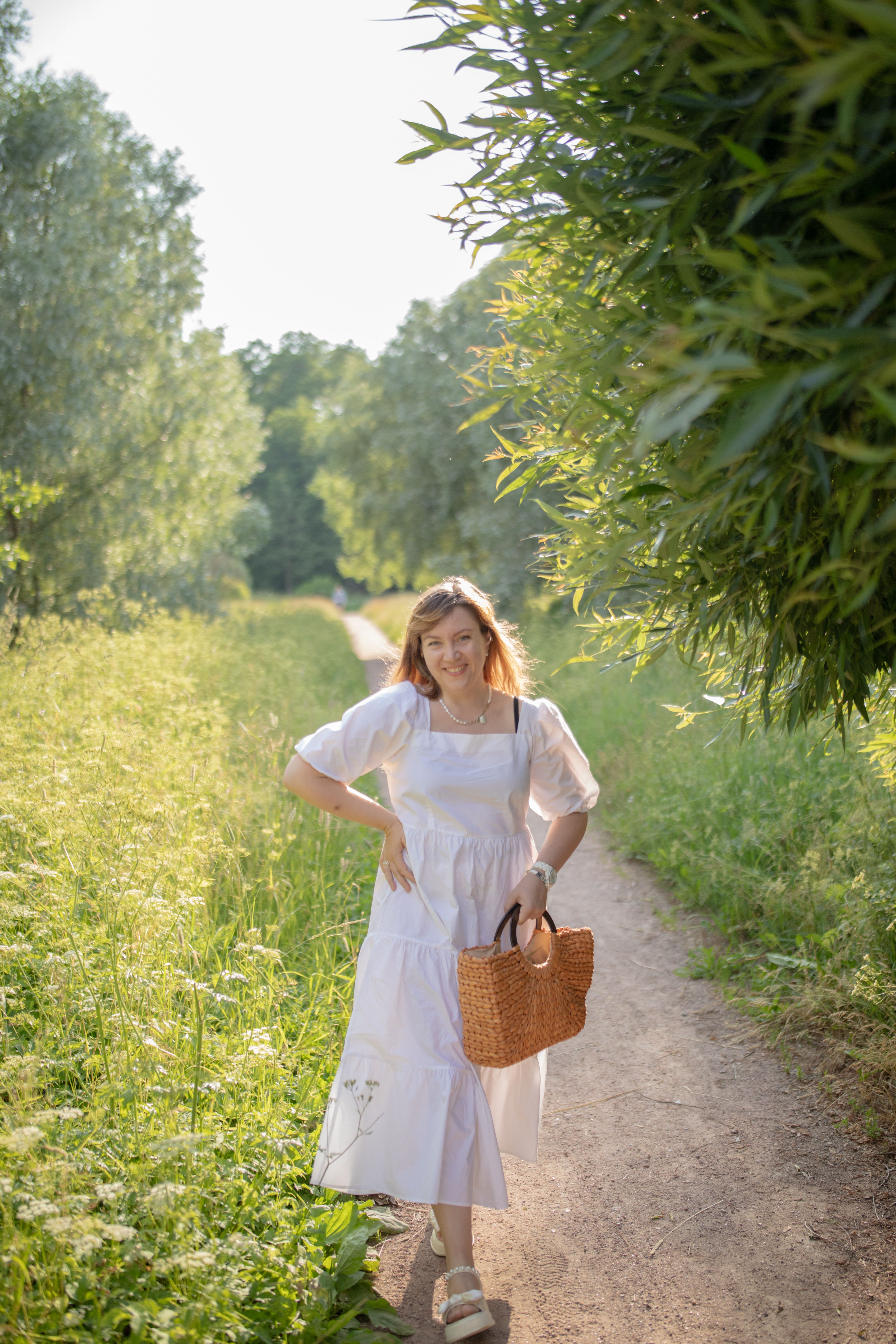 Woman in Countryside · Free Stock Photo
