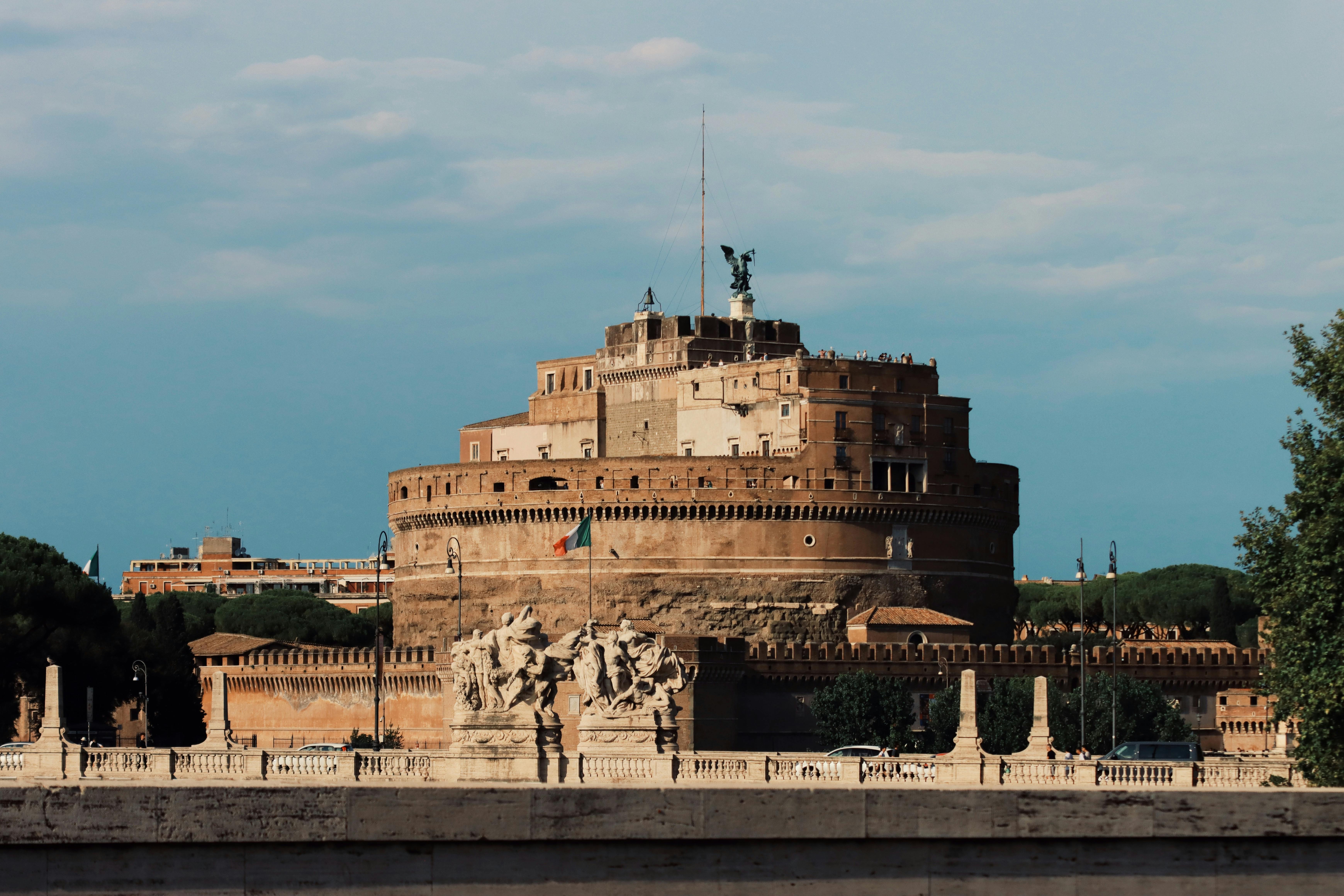 Zivy Tomb Photos, Download The BEST Free Zivy Tomb Stock Photos & HD Images