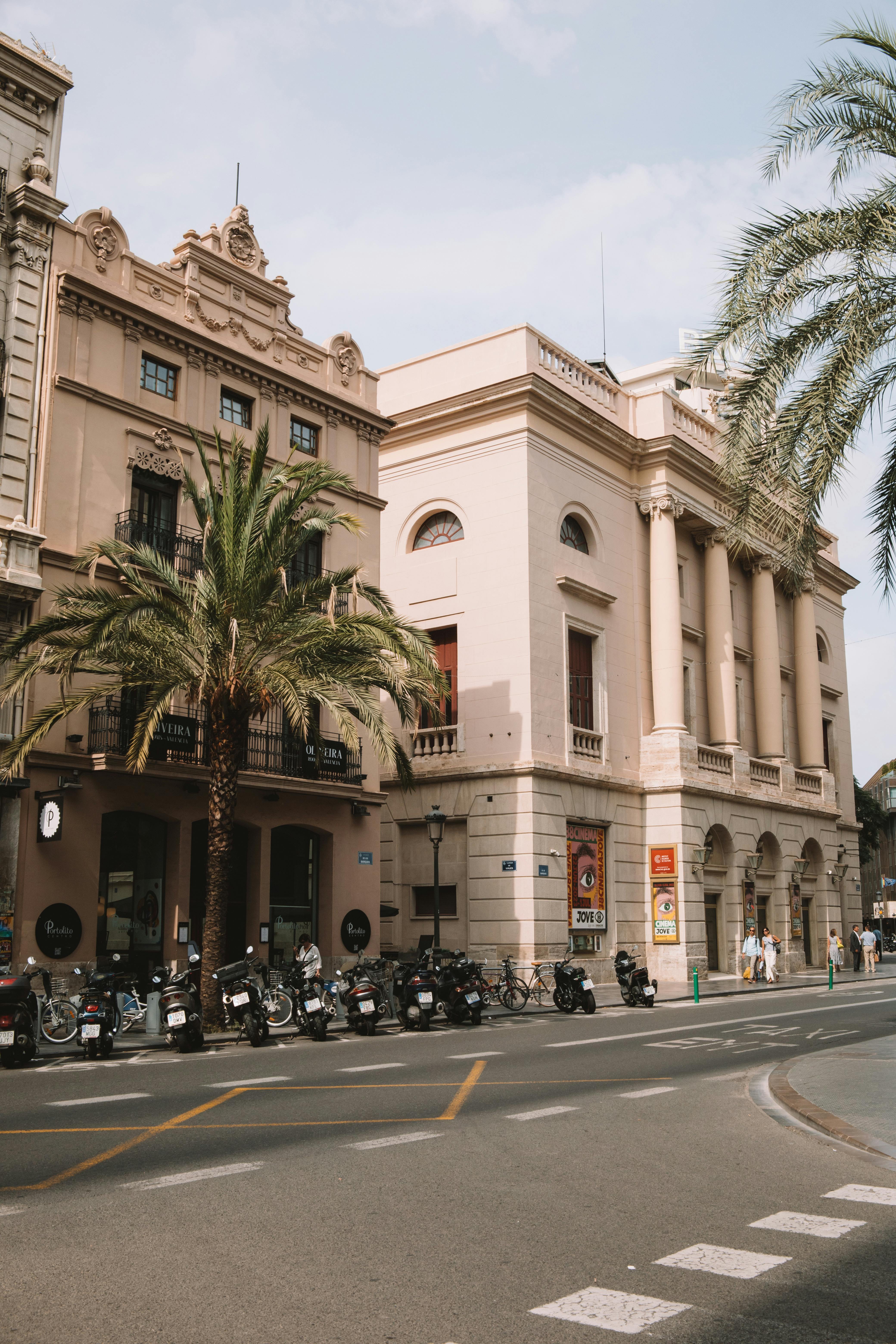 Facade of Theatre in Valencia · Free Stock Photo