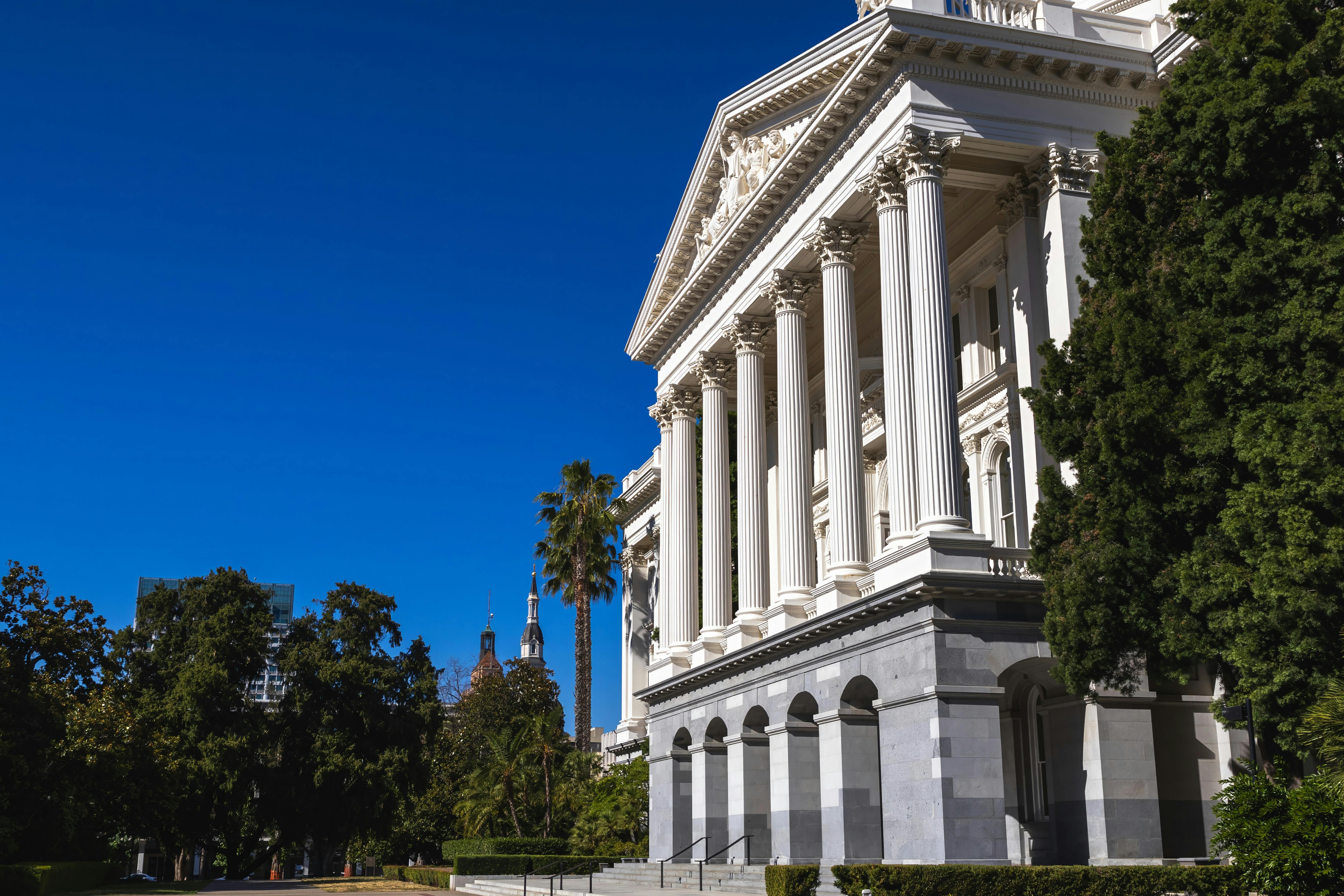 Columns in California State Capitol Museum Building · Free Stock Photo