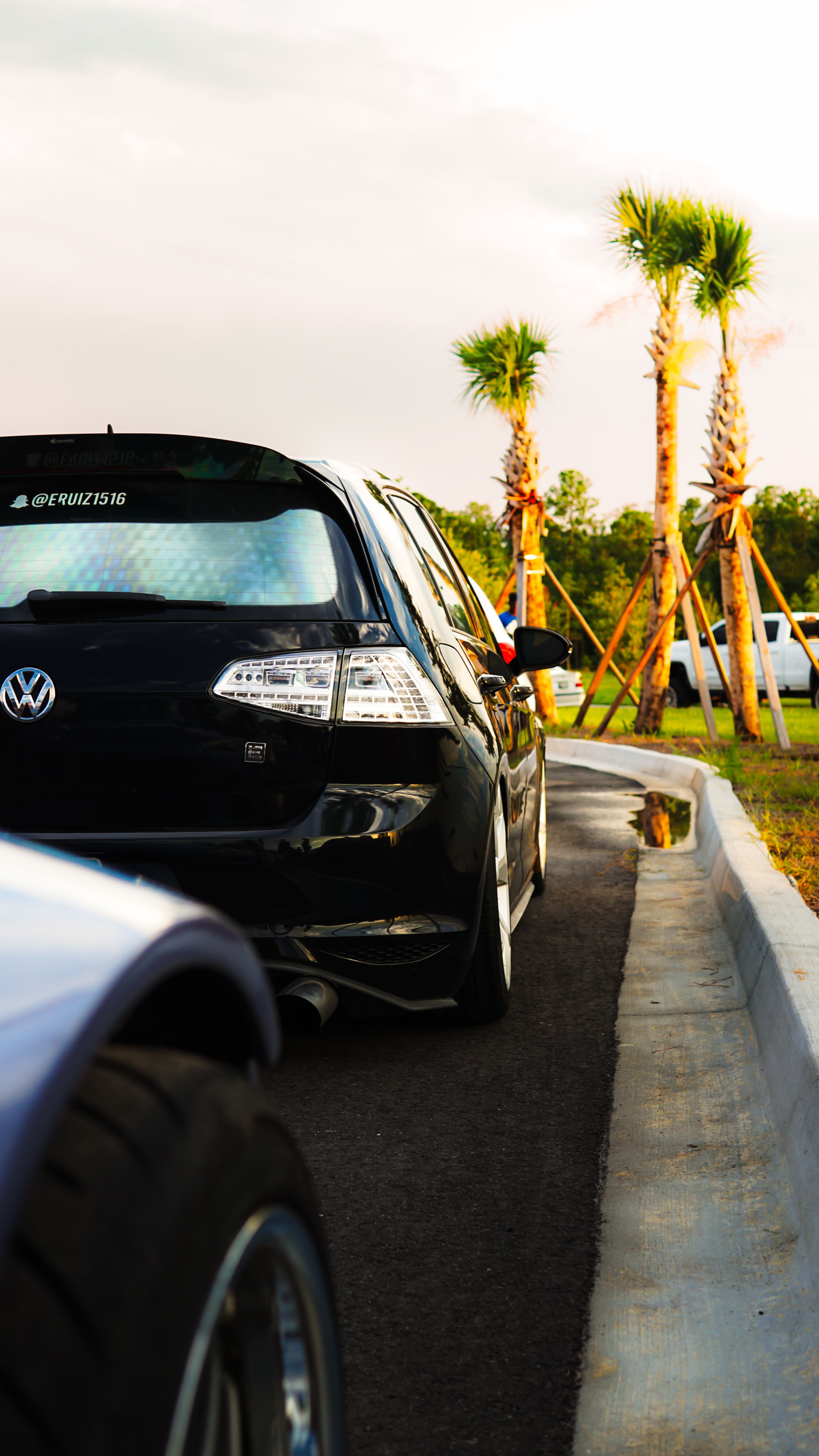 Modified Volkswagen Beetle · Free Stock Photo