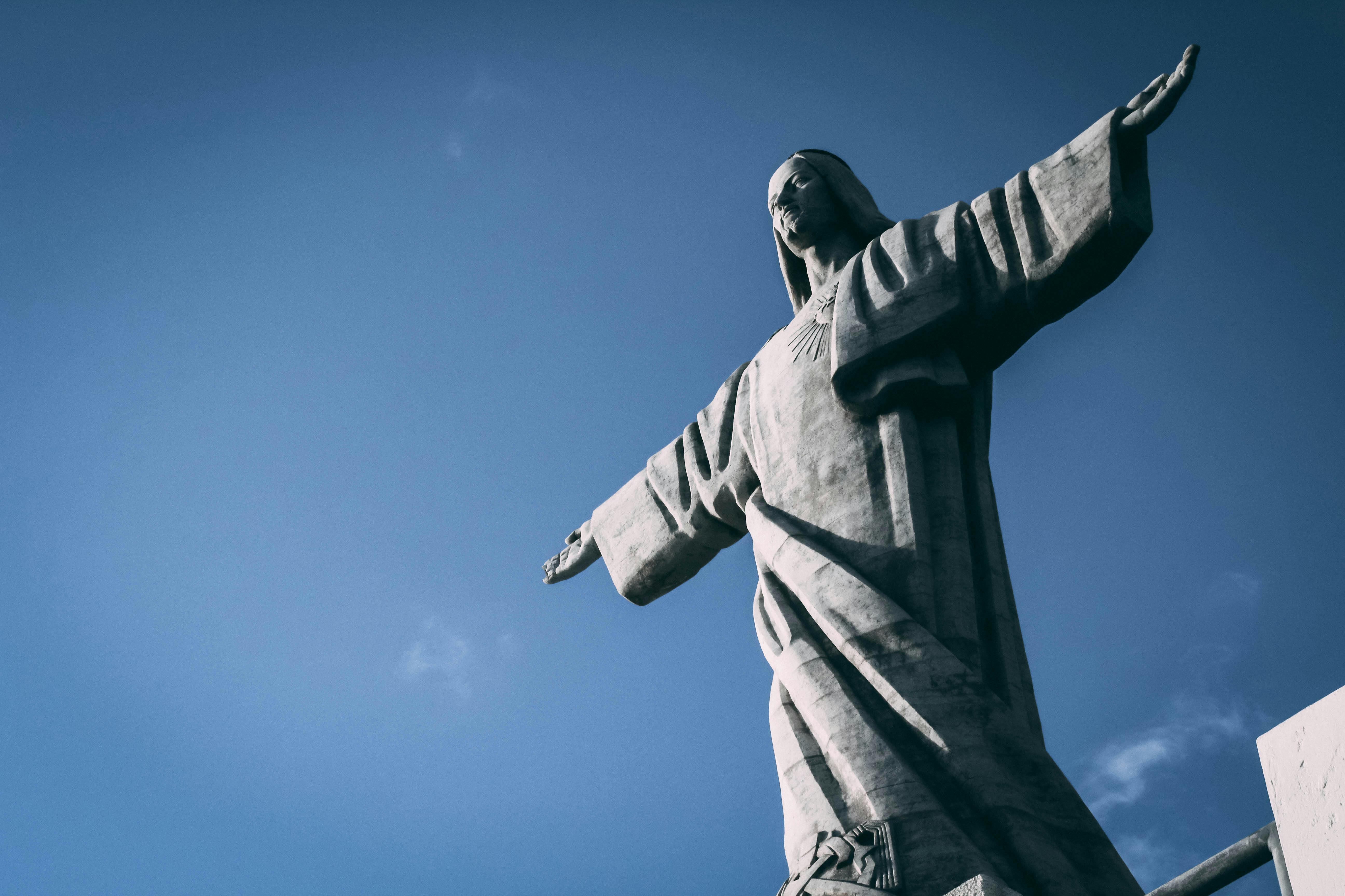 Christ the Redeemer Statue, Rio de Janeiro, Brazil · Free Stock Photo