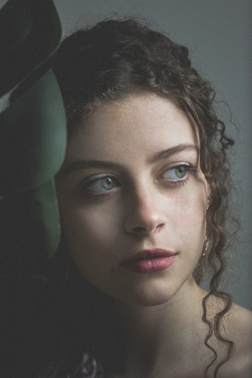 Základová Fotografie Na Téma Atraktivní černobílý Dospělý Zdarma
