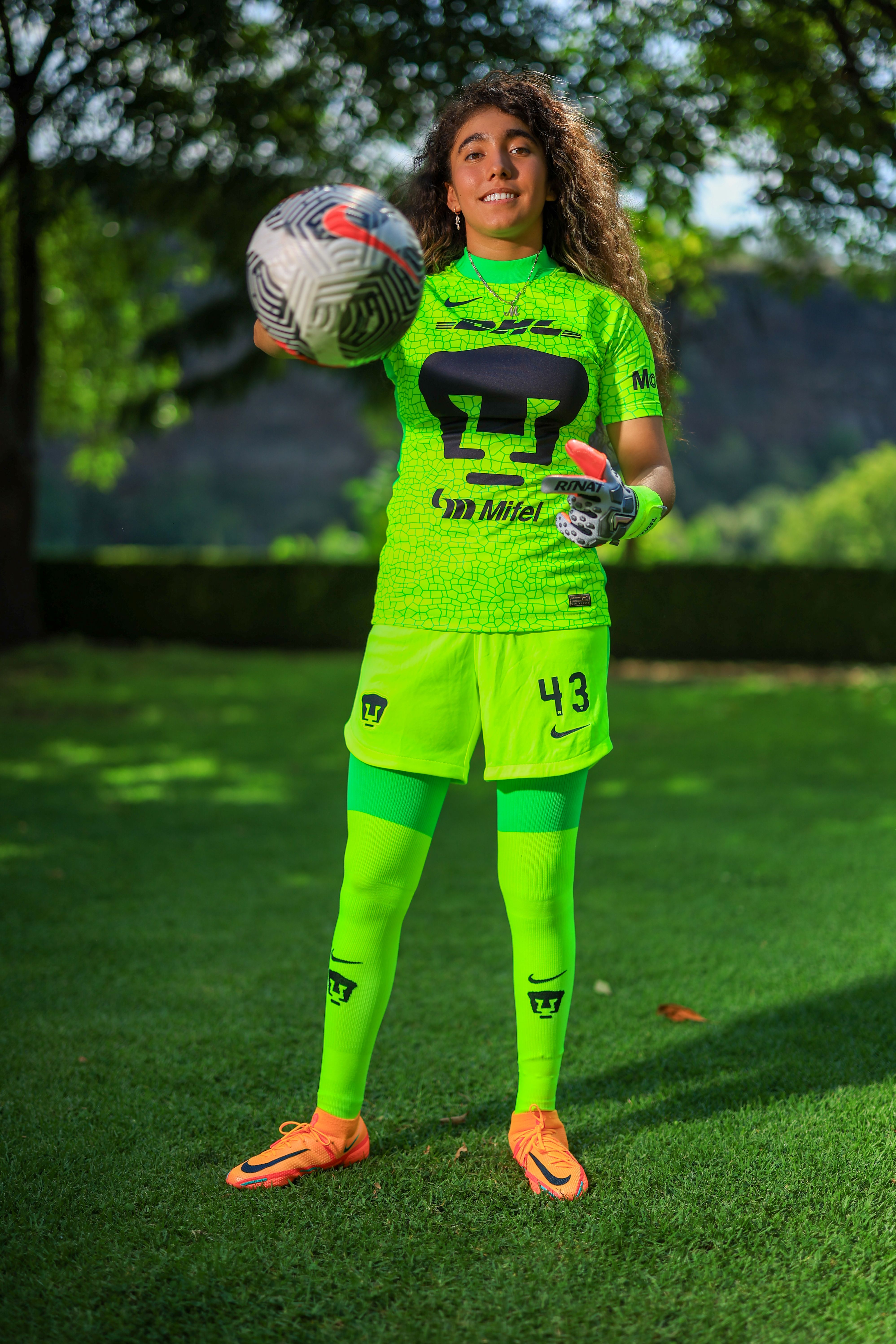 Professional Soccer Players, Money, Rappers Photos, Download The BEST ...