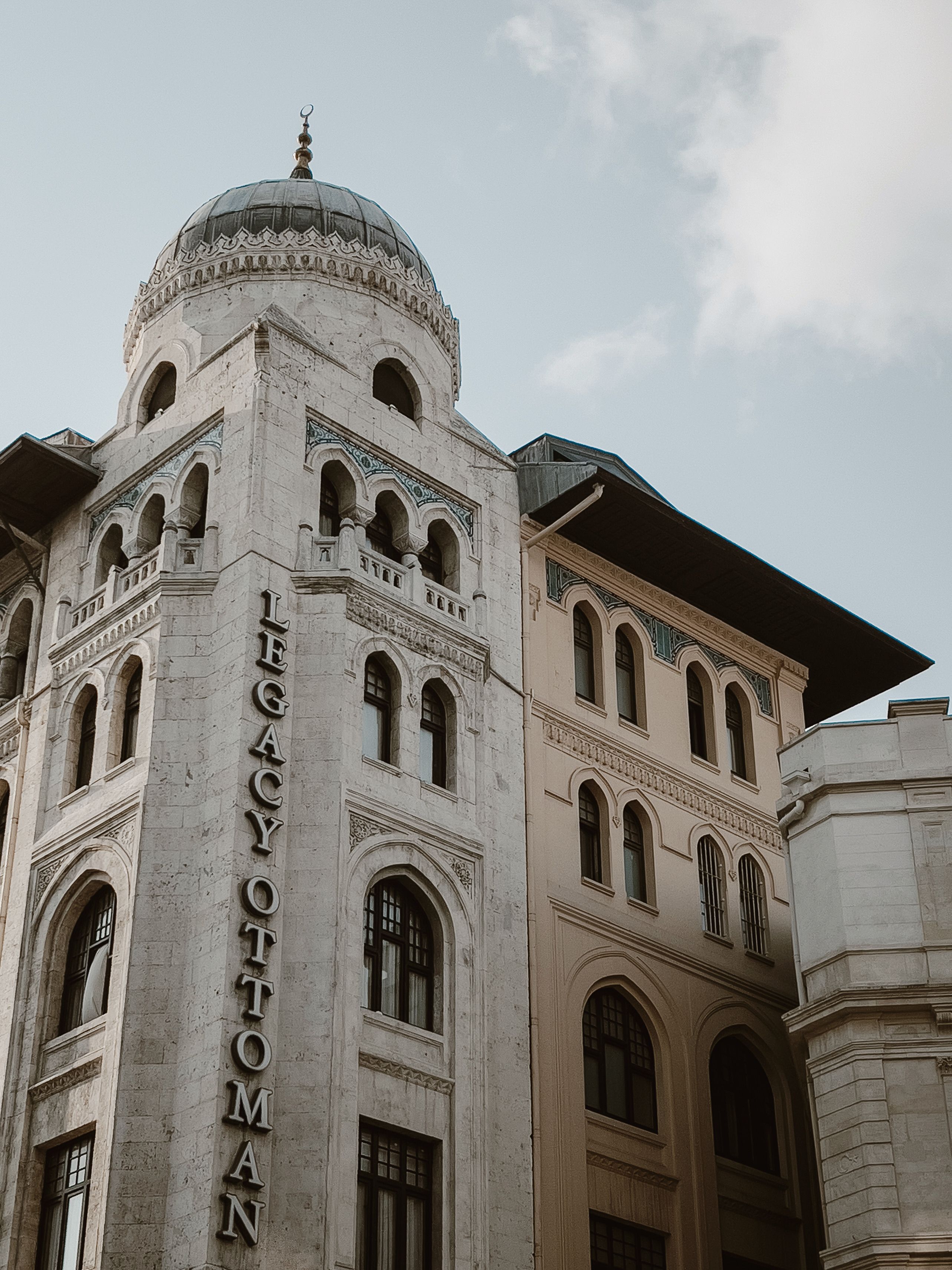 Corner of Legacy Ottoman Hotel in Istanbul, Turkey · Free Stock Photo