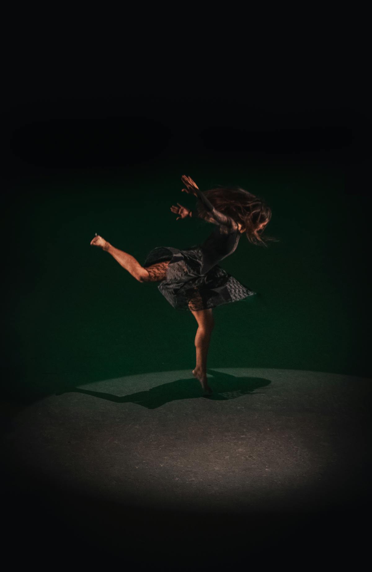 Dark Pfp Photos, Download The BEST Free Dark Pfp Stock Photos & HD Images