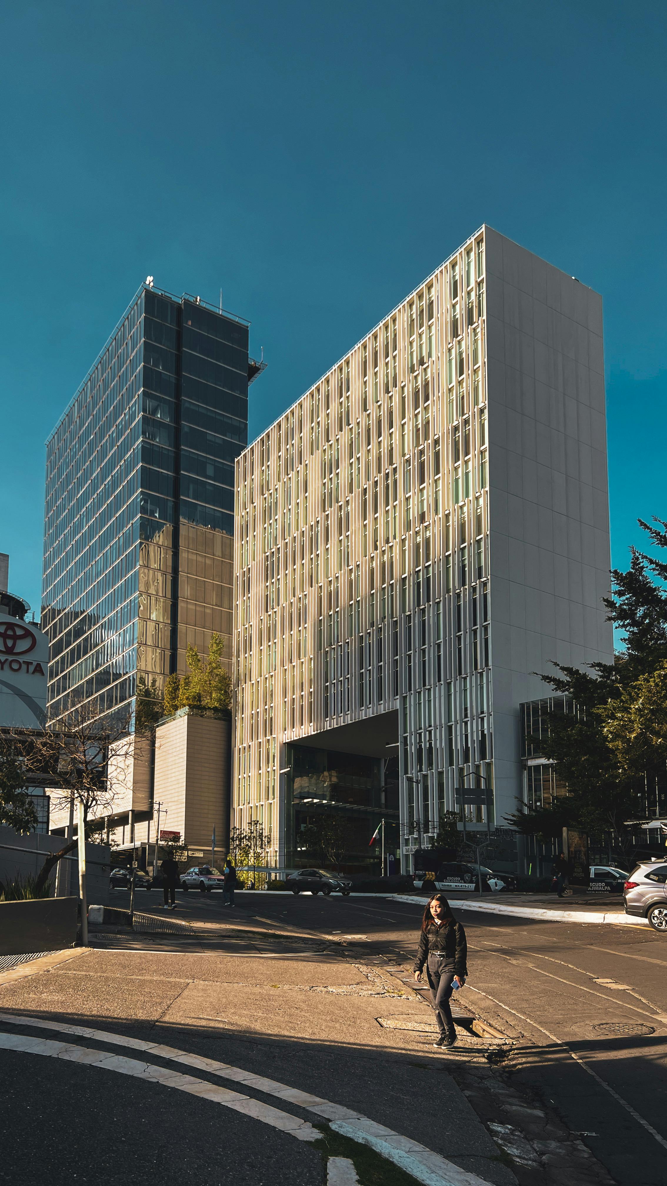 Office Building in Zedec · Free Stock Photo
