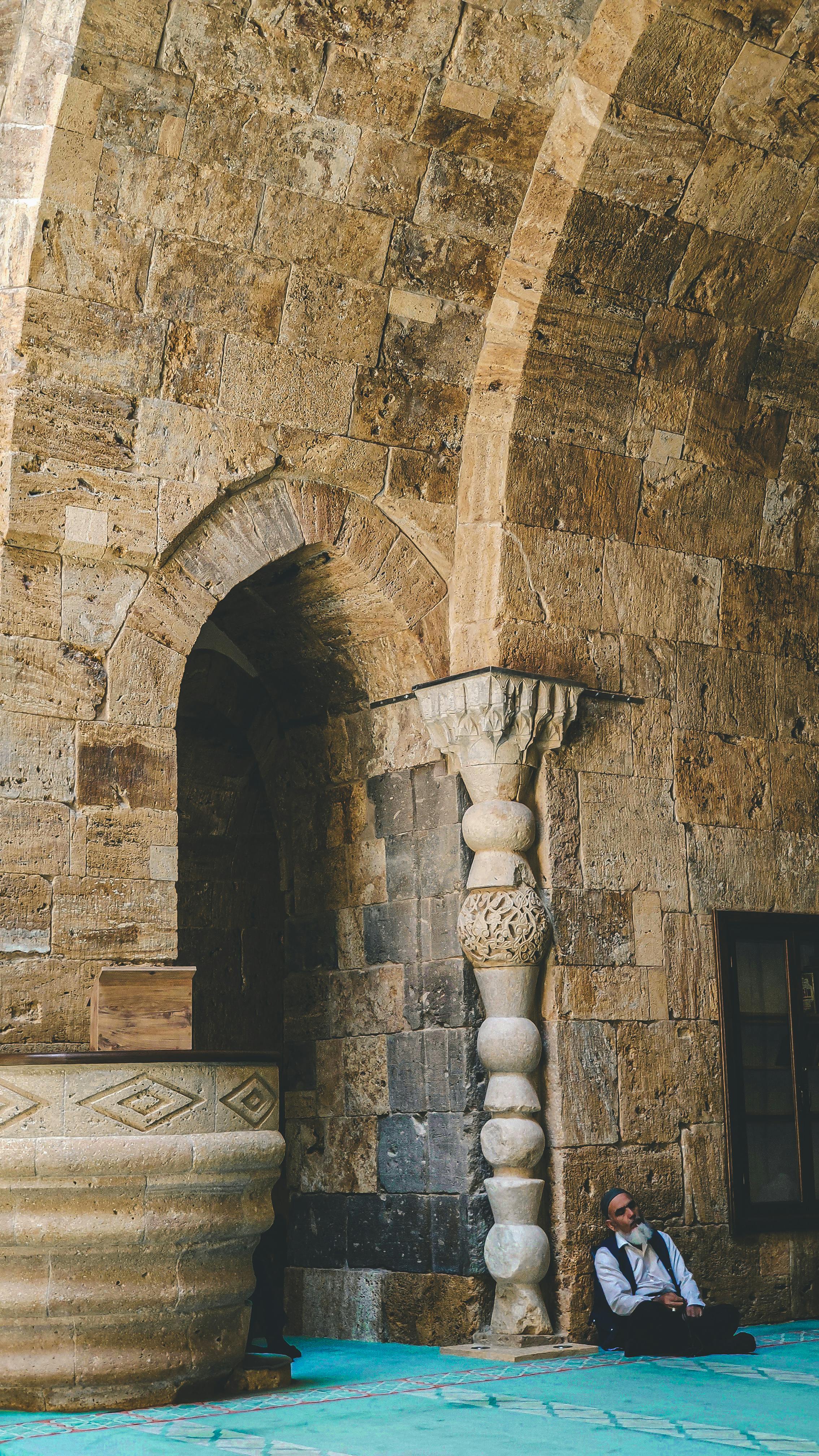 Sandstone Column Photos, Download The BEST Free Sandstone Column Stock ...