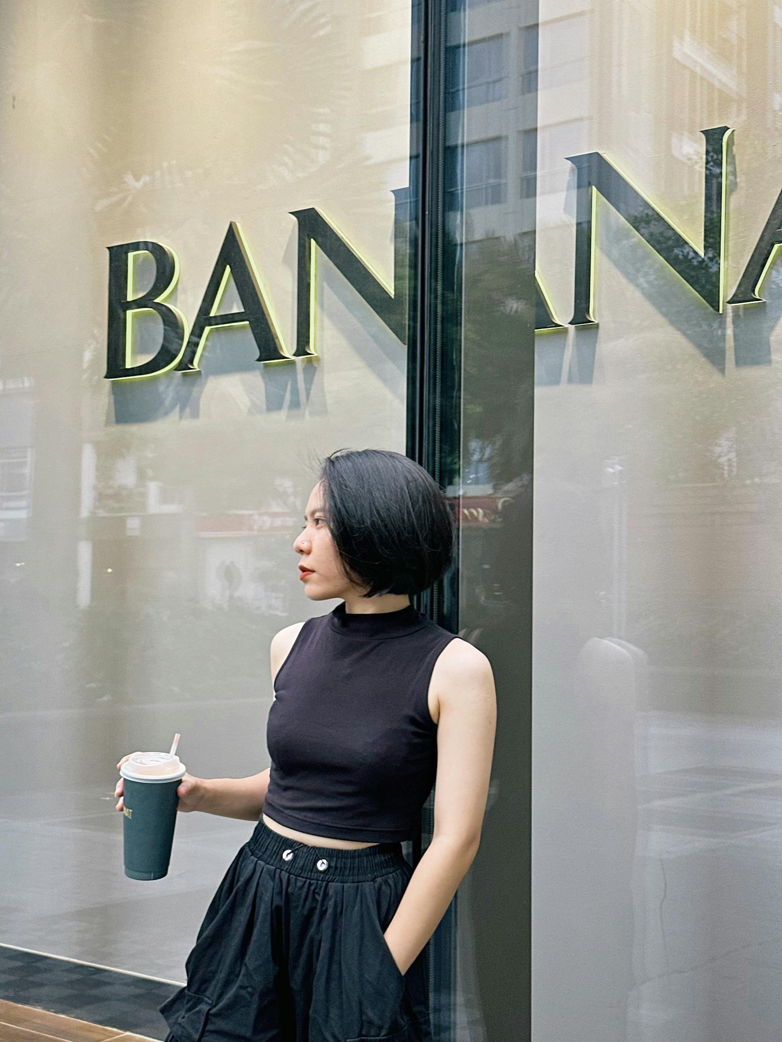 Black Storefront Photos, Download The BEST Free Black Storefront Stock ...