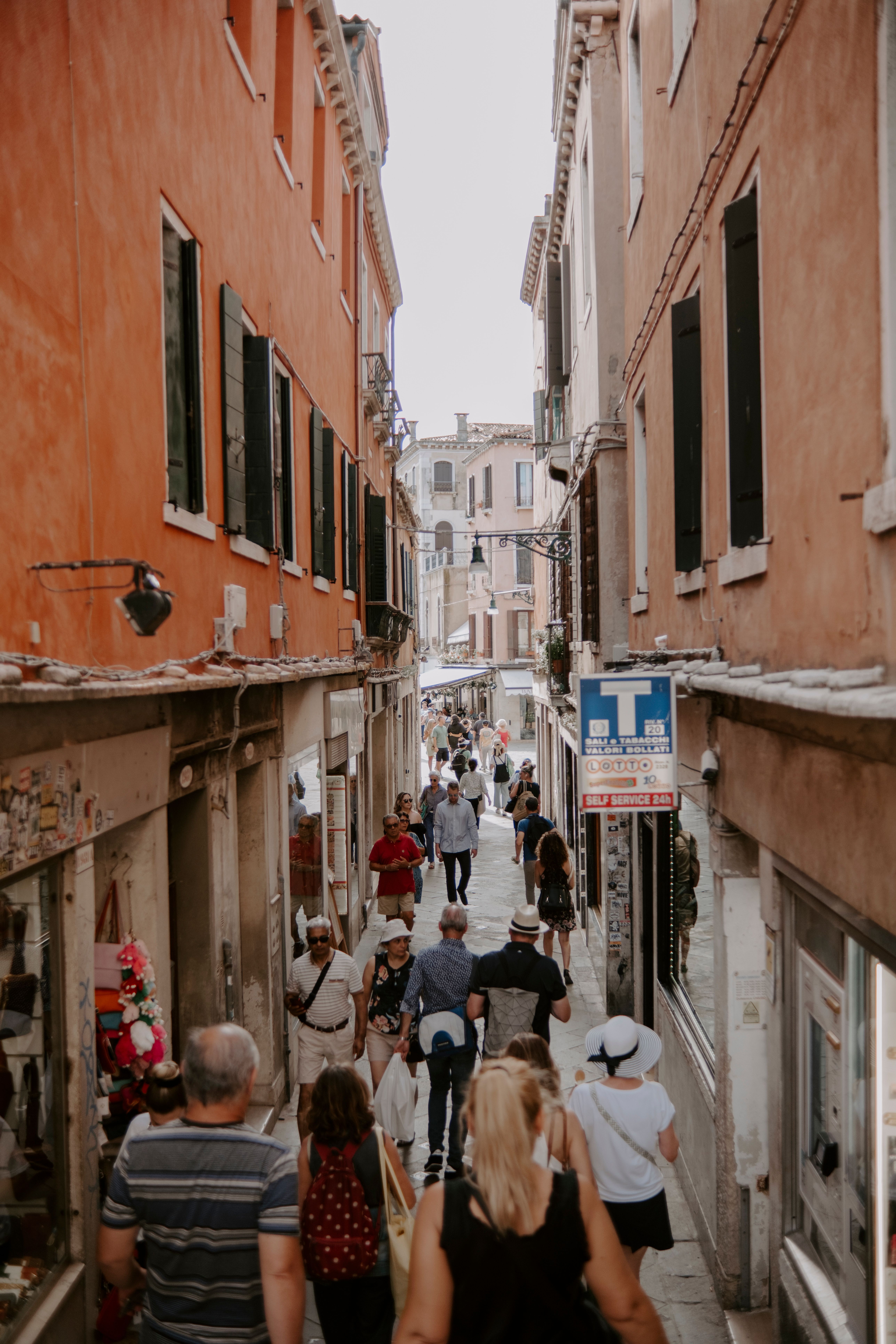 People in Narrow Alley in Town · Free Stock Photo