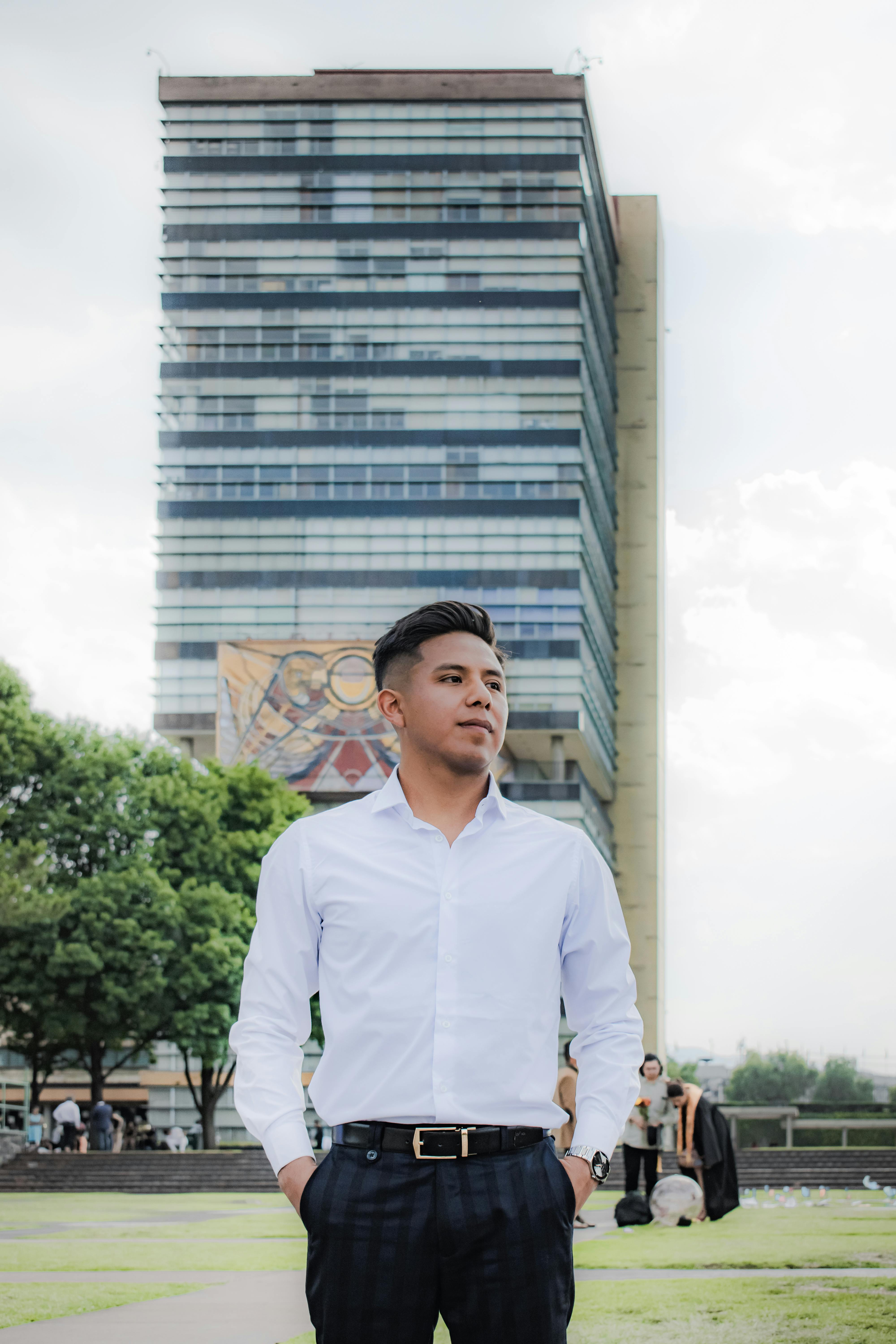 Man Posing in T-shirt · Free Stock Photo