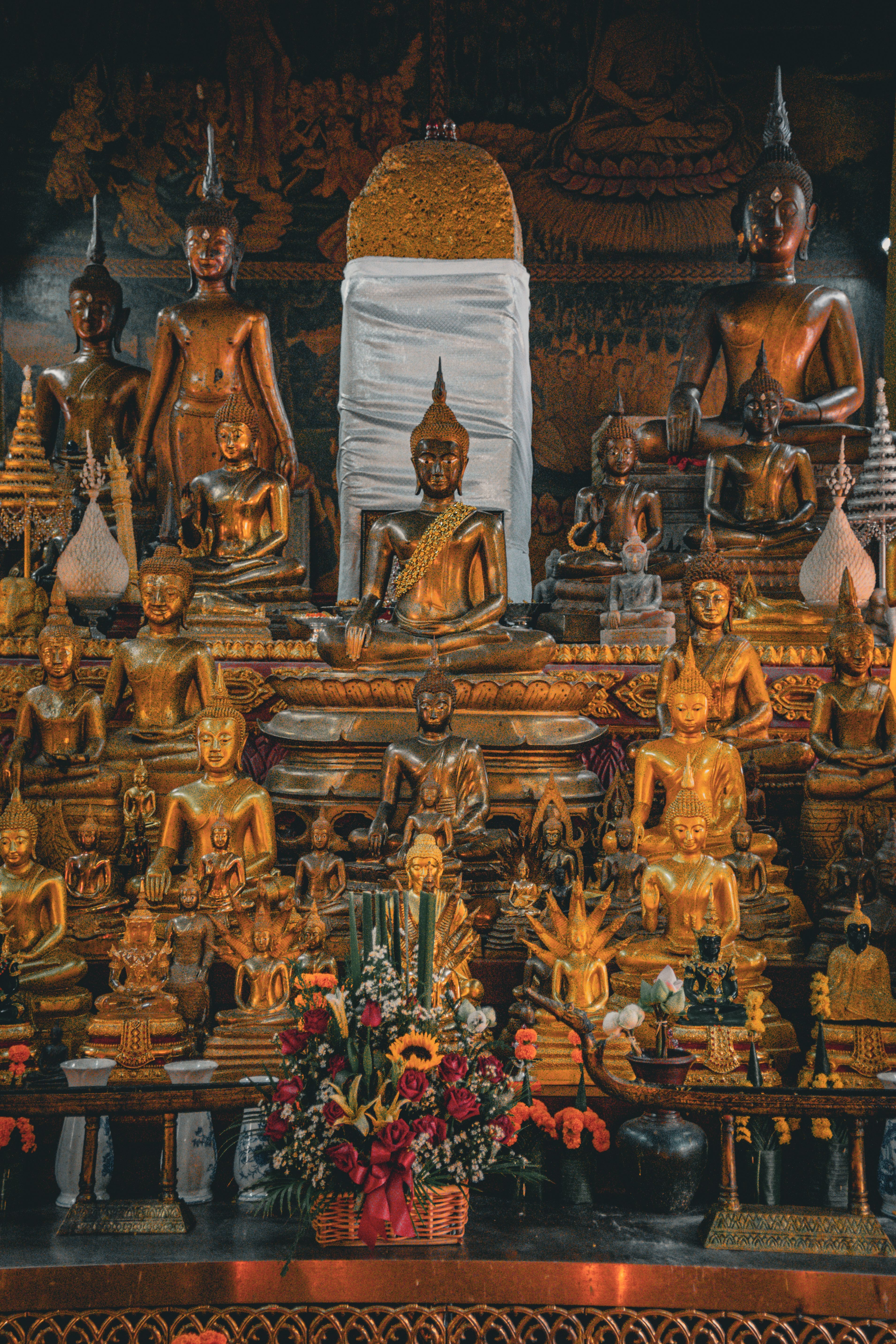 Altar with Buddhist Figures · Free Stock Photo