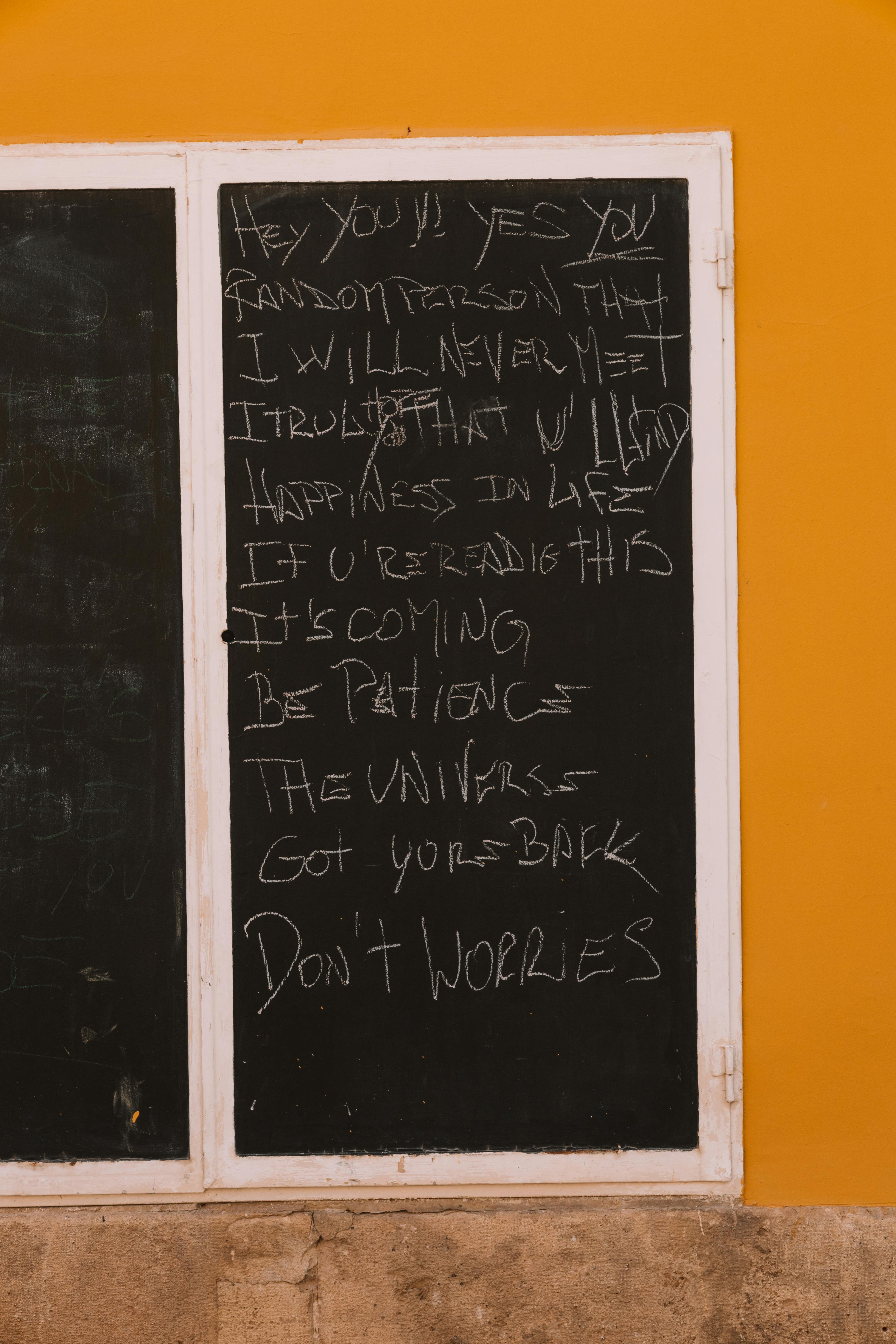 Board with Message · Free Stock Photo