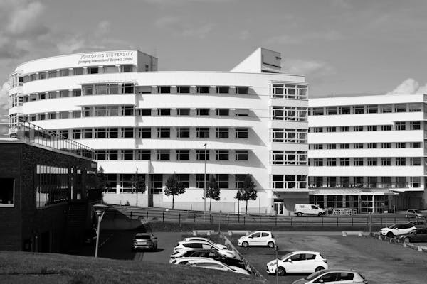 Uni Photos, Download The BEST Free Uni Stock Photos & HD Images