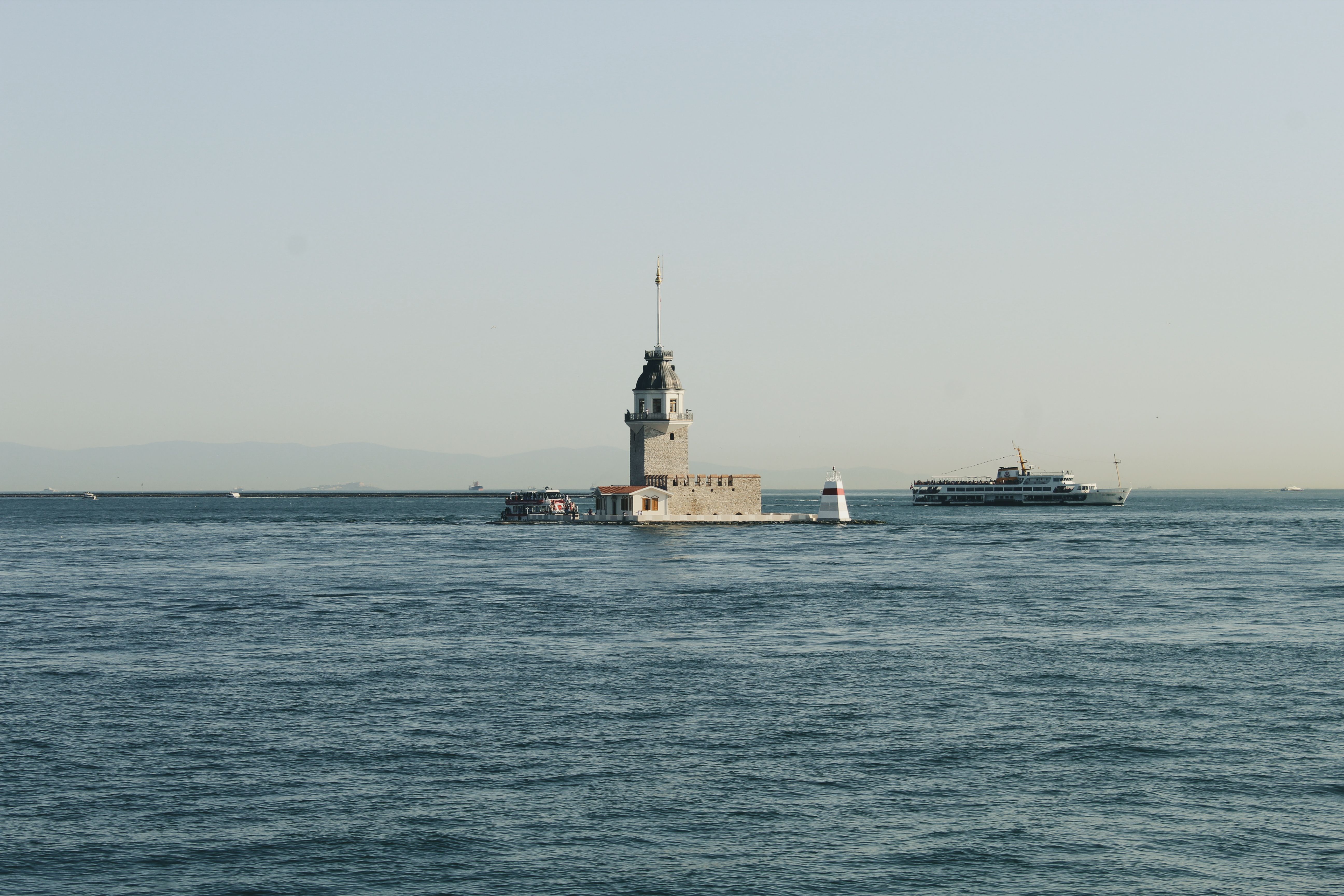 Maidens Tower at the Entrance to Bosphorus Strait · Free Stock Photo