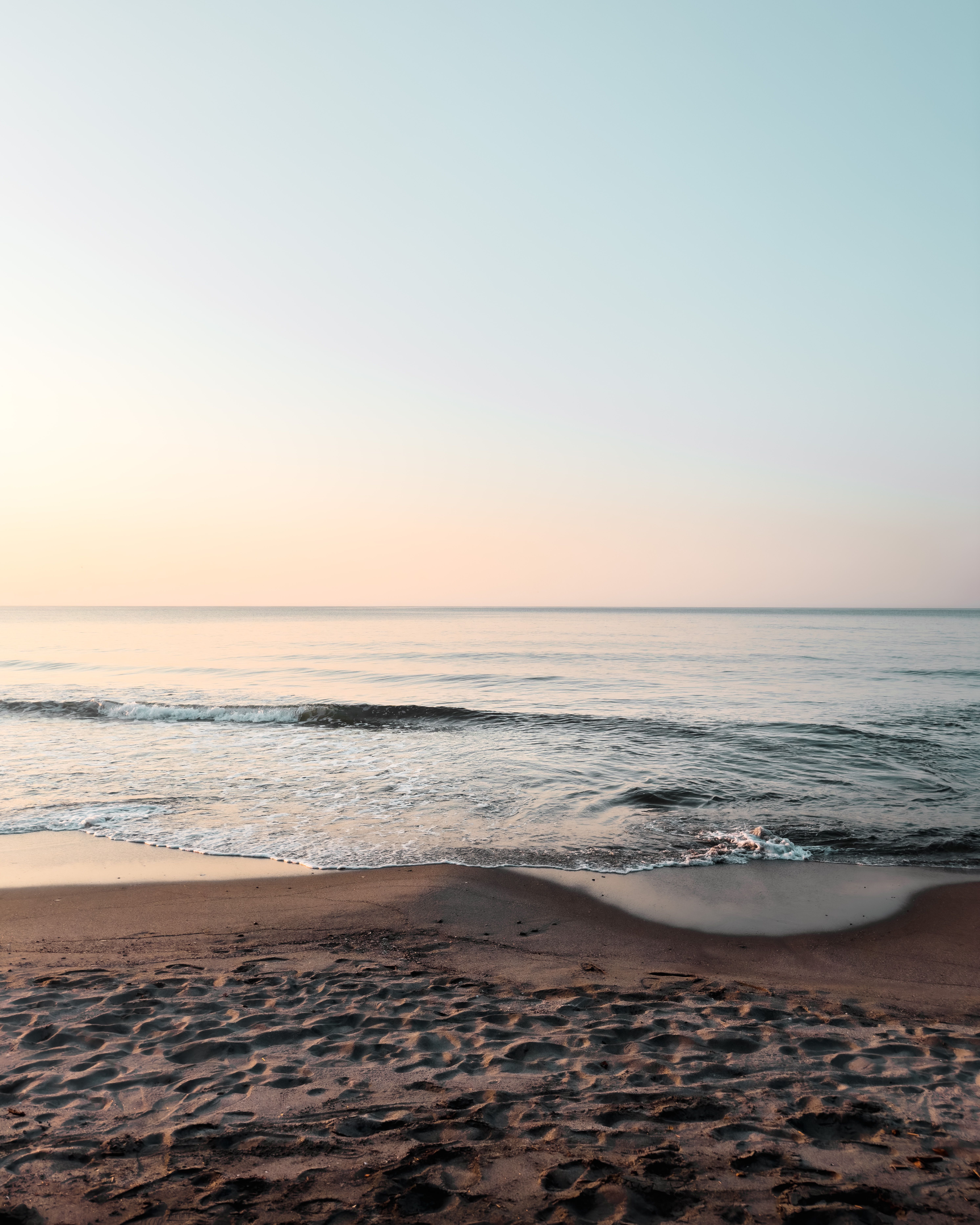 Sea at Dawn · Free Stock Photo