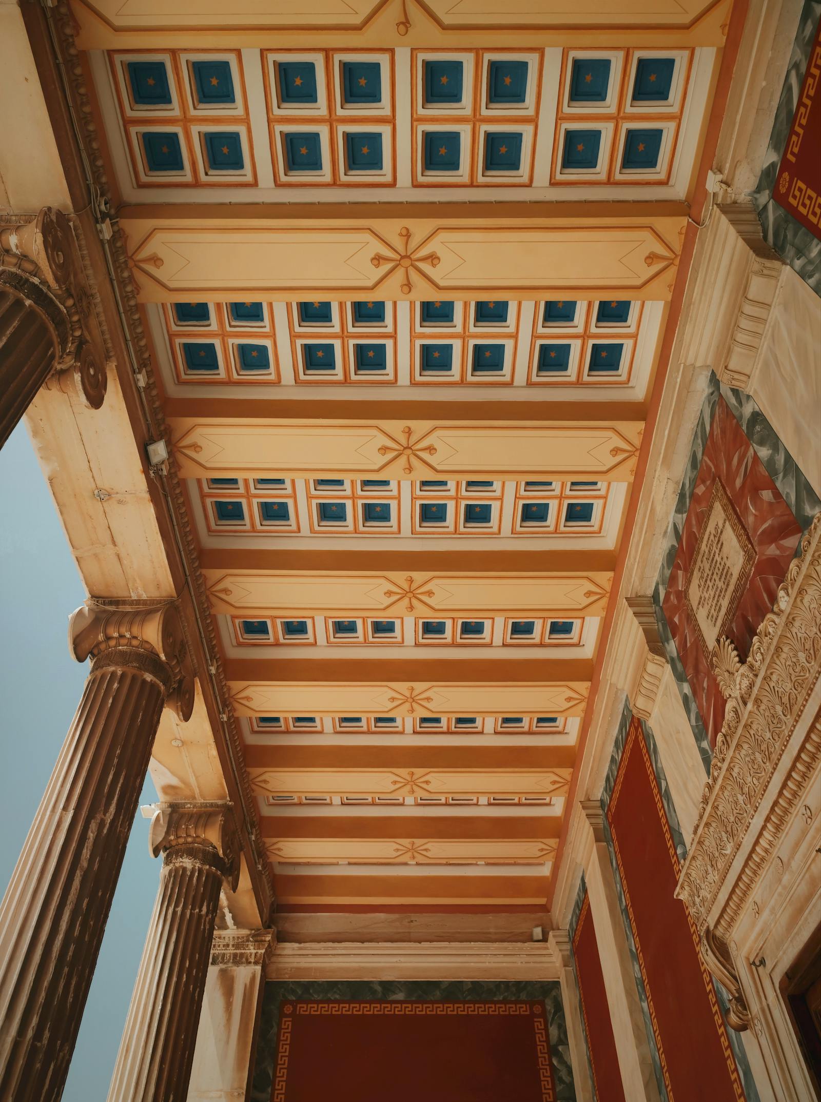 Ceiling Papper Photos, Download The BEST Free Ceiling Papper Stock ...