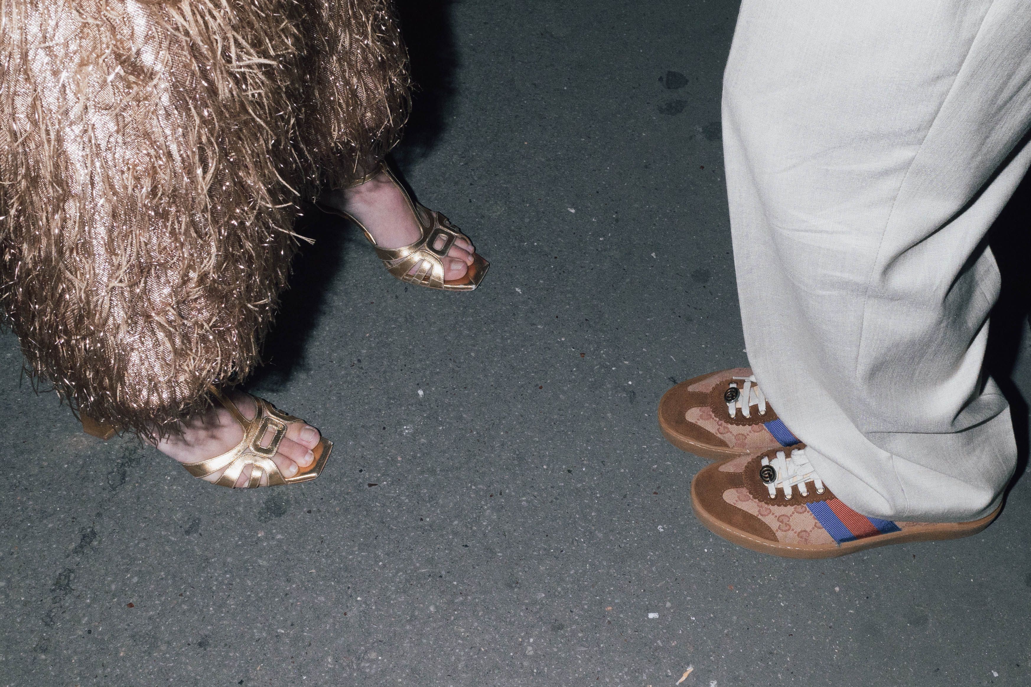 Legs in Shoes on Ground · Free Stock Photo