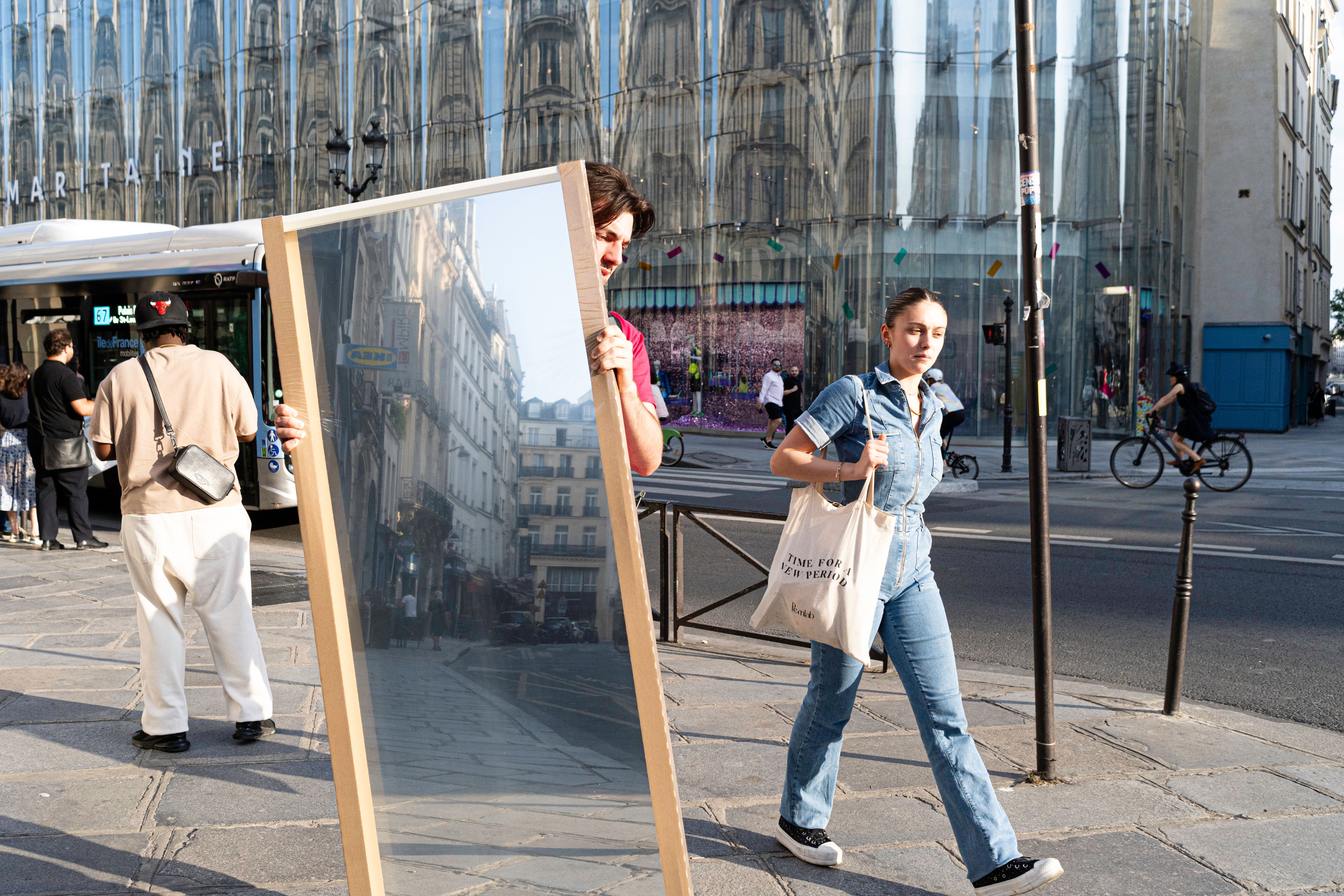 Man Holding a Mirror on Street · Free Stock Photo