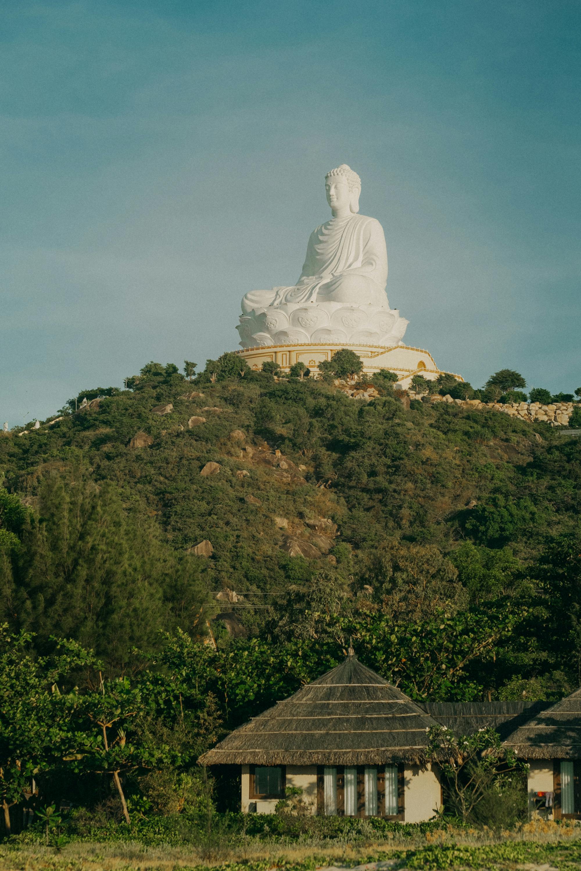 Traditional Buddha Temple in Vietnam · Free Stock Photo