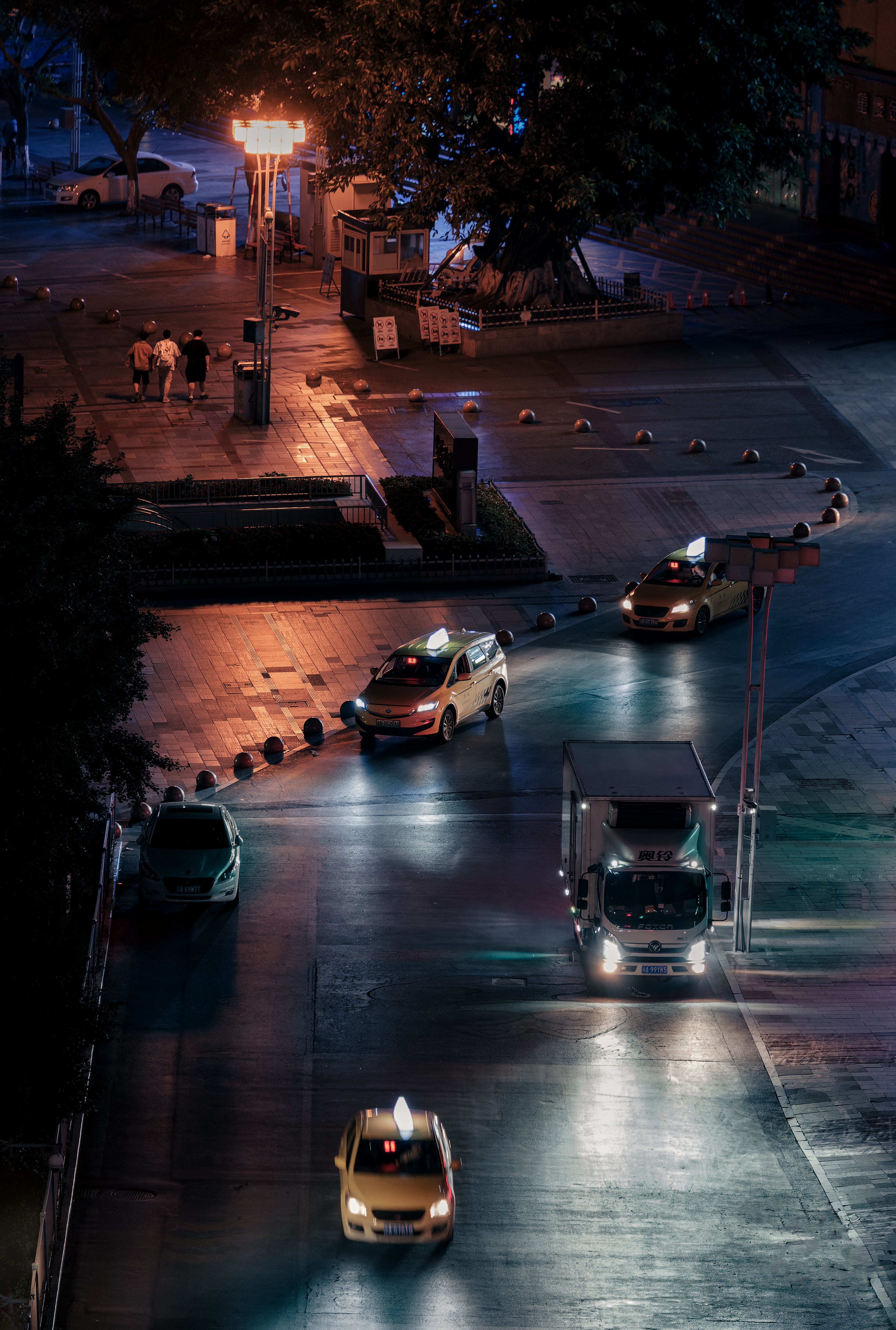 Night Town Photos, Download The BEST Free Night Town Stock Photos & HD ...