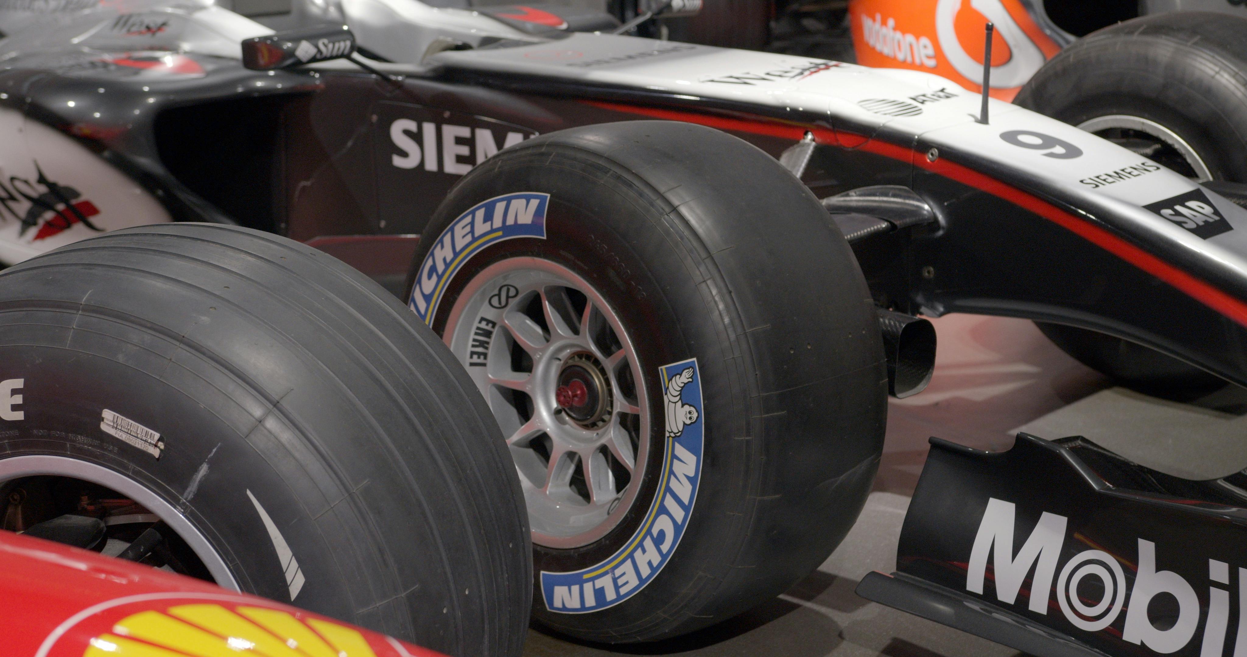 James Hayward - 写真