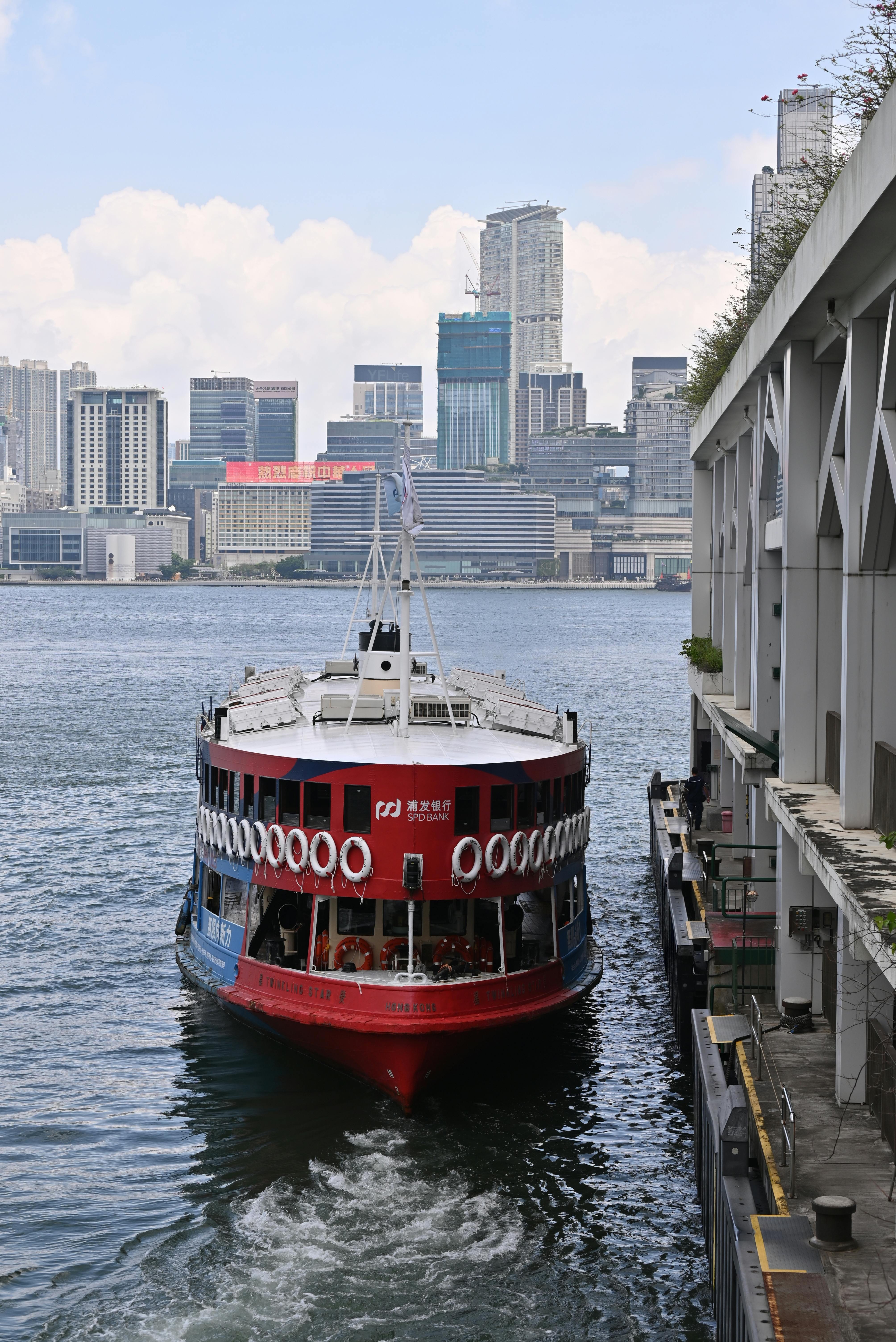 Bones Wake Photos, Download The BEST Free Bones Wake Stock Photos & HD ...