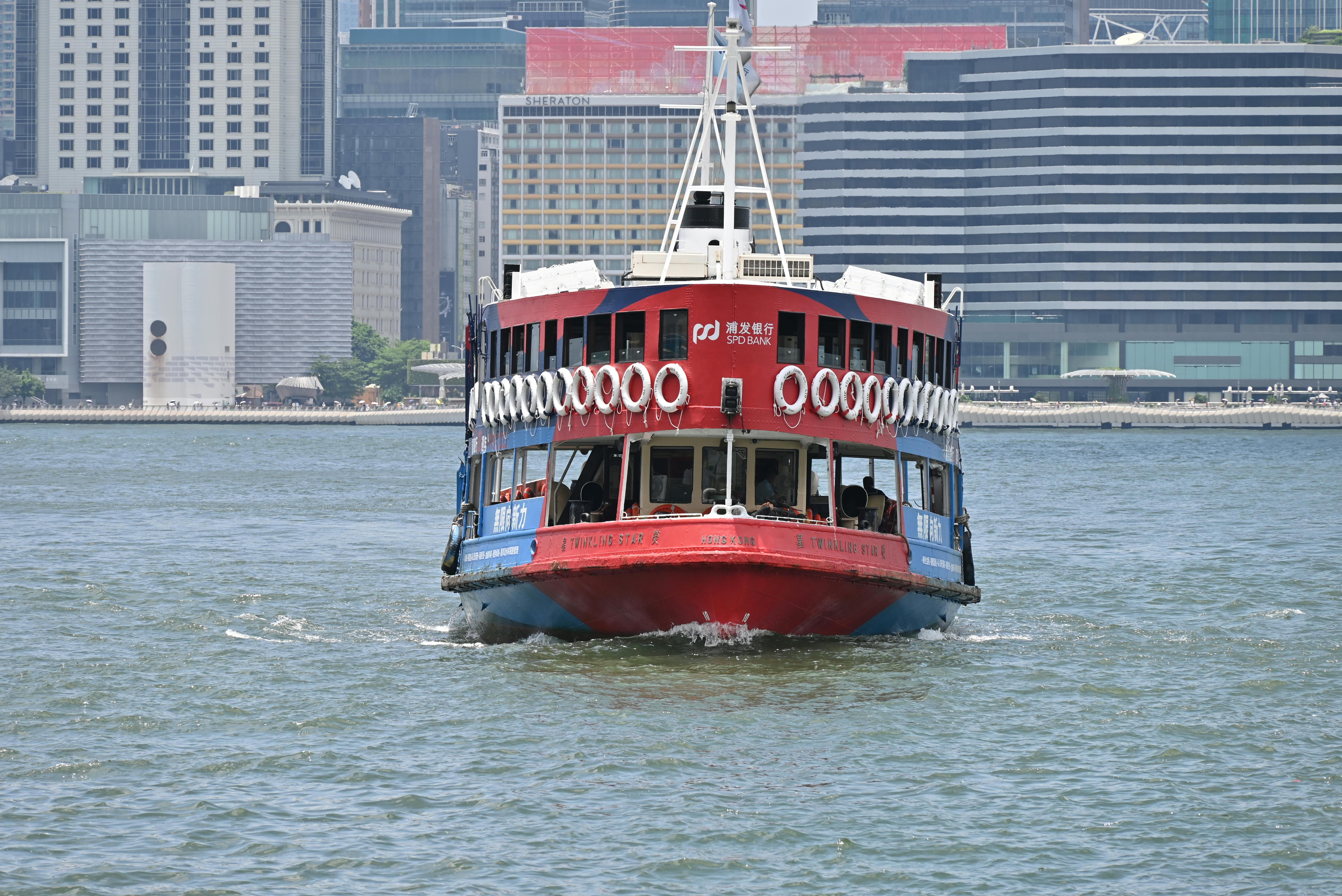 Double Deck Ferry Crossing the Bay · Free Stock Photo