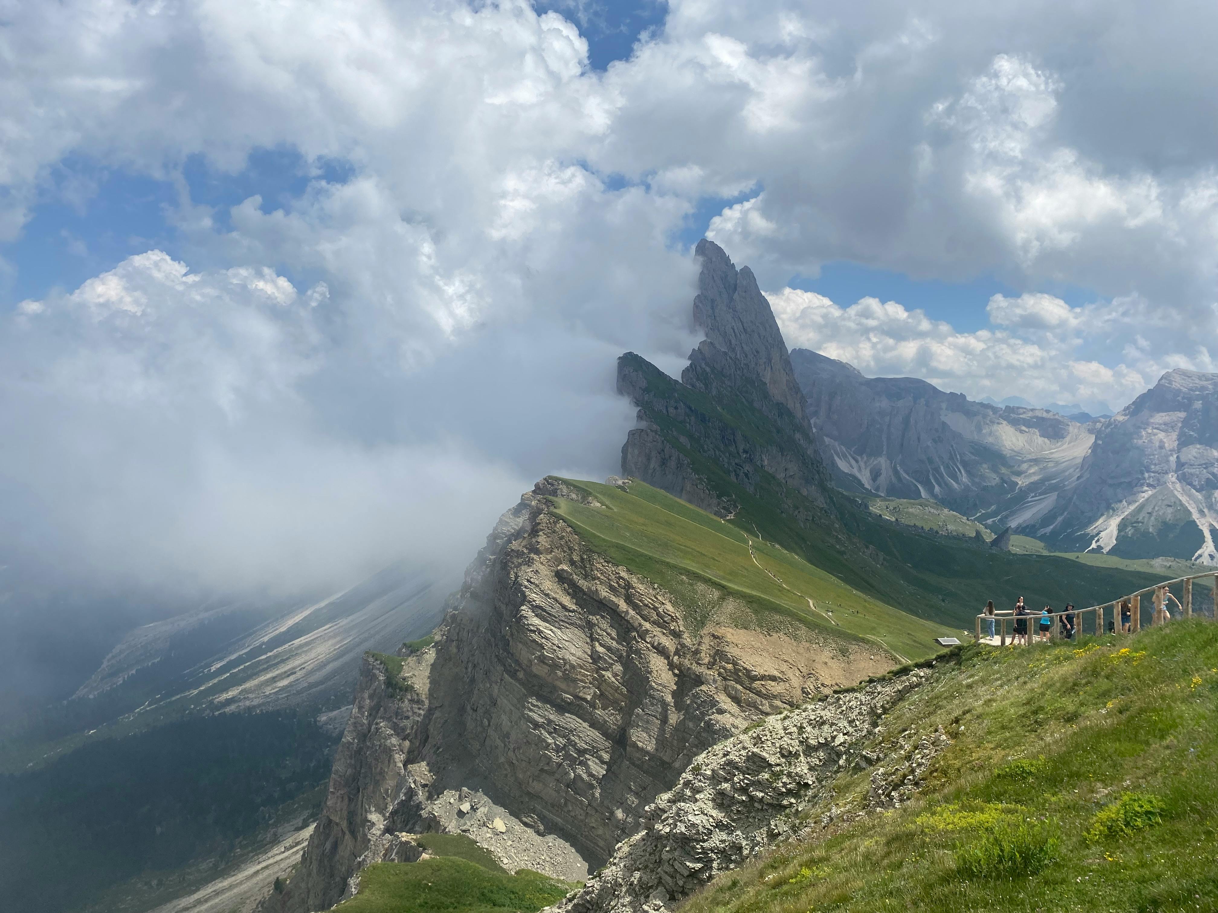Hikers on Viewpoint in Mountains · Free Stock Photo