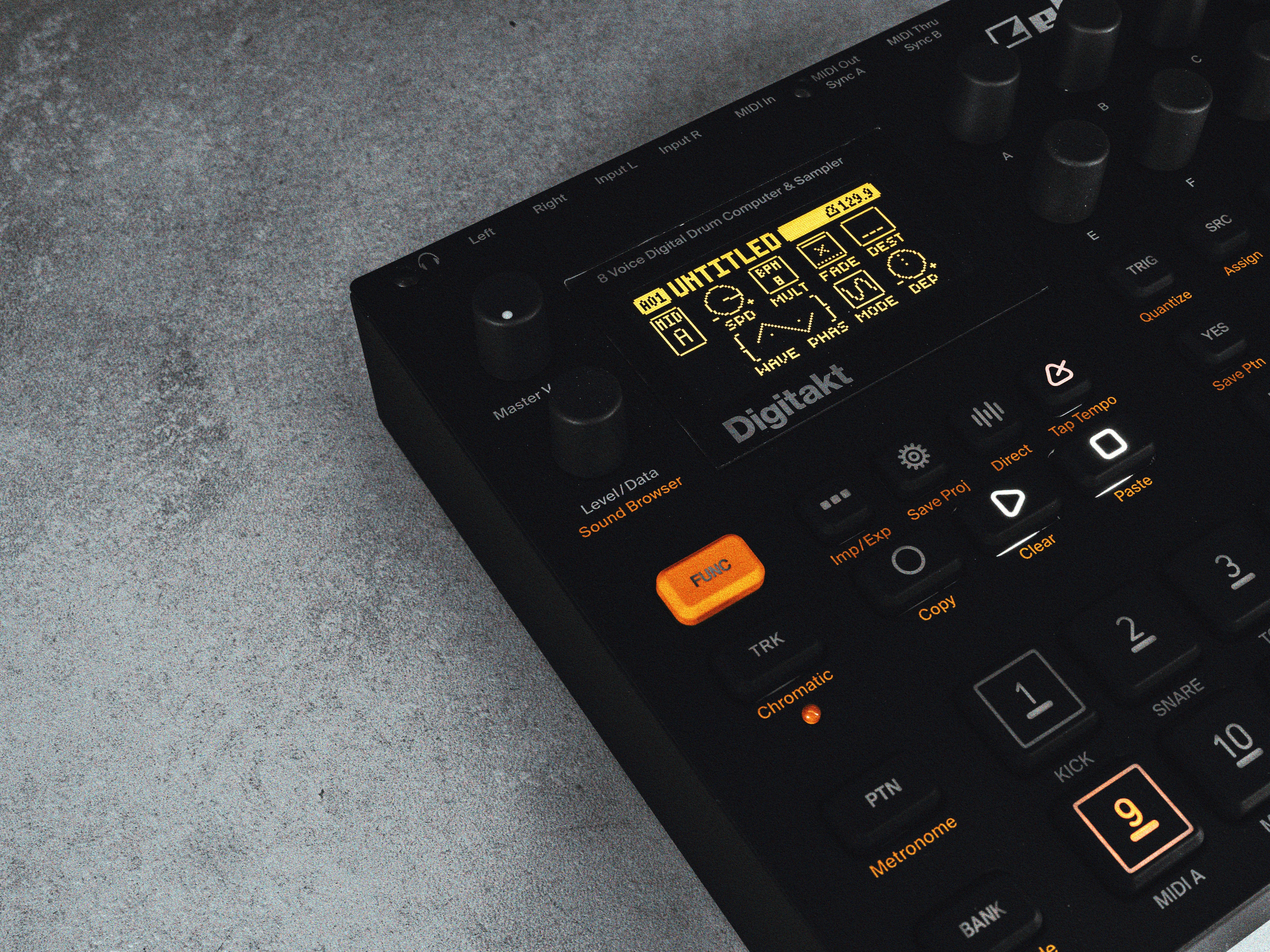 Foto de stock gratuita sobre batir haciendo, botones, caja de ritmos ...