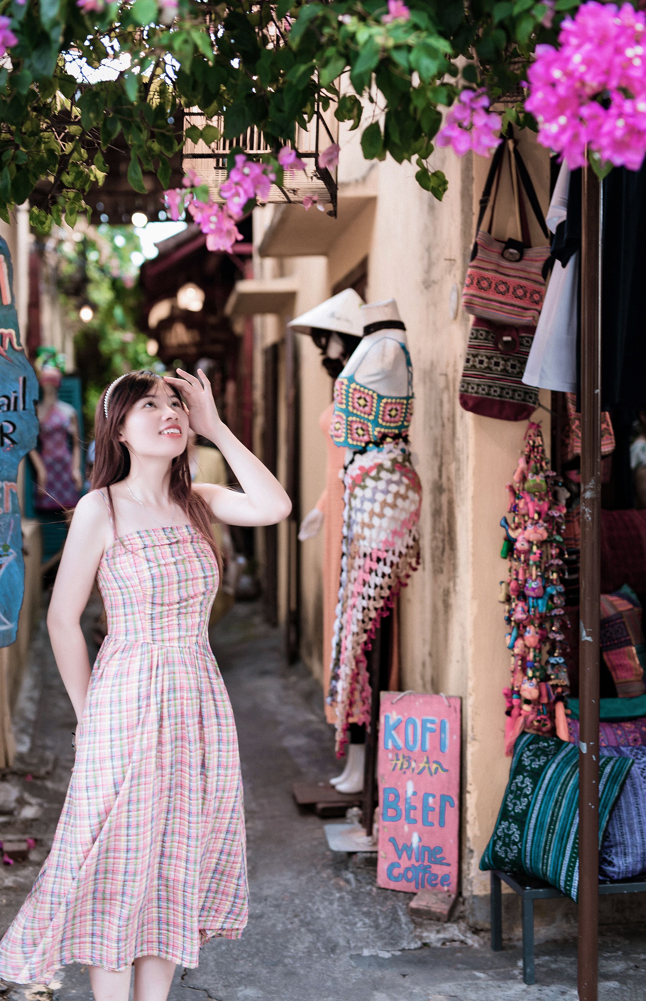 Mem Dress Photos, Download The BEST Free Mem Dress Stock Photos & HD Images