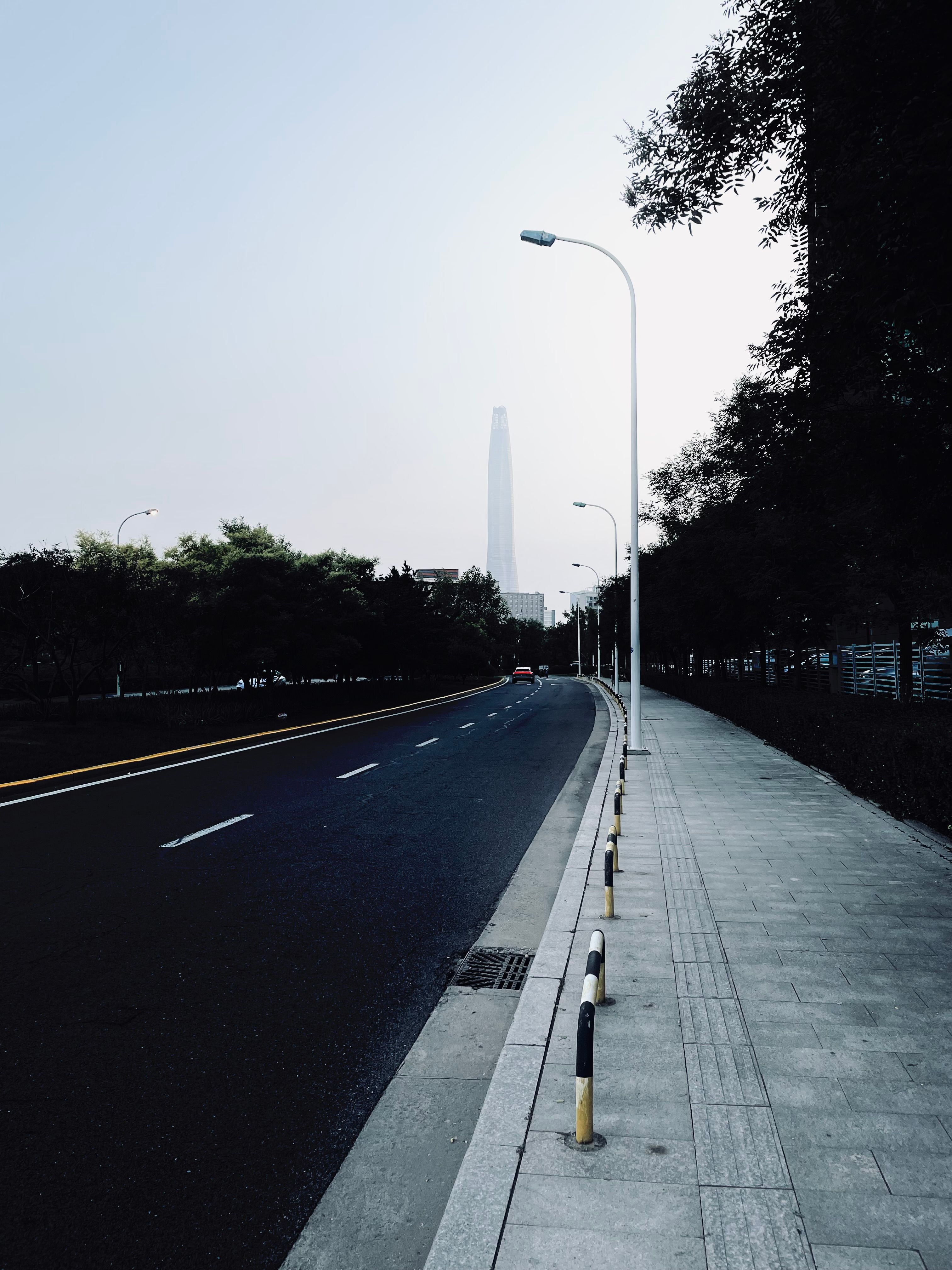 Eiffel Tower Road Straight Photos, Download The BEST Free Eiffel Tower ...