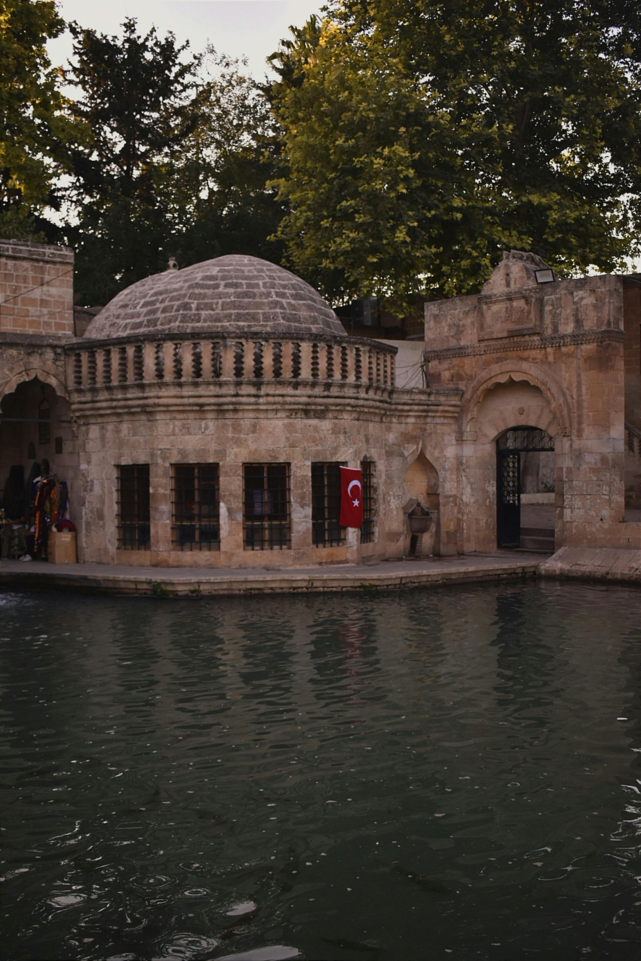 Balikligol in Sanli Urfa · Free Stock Photo