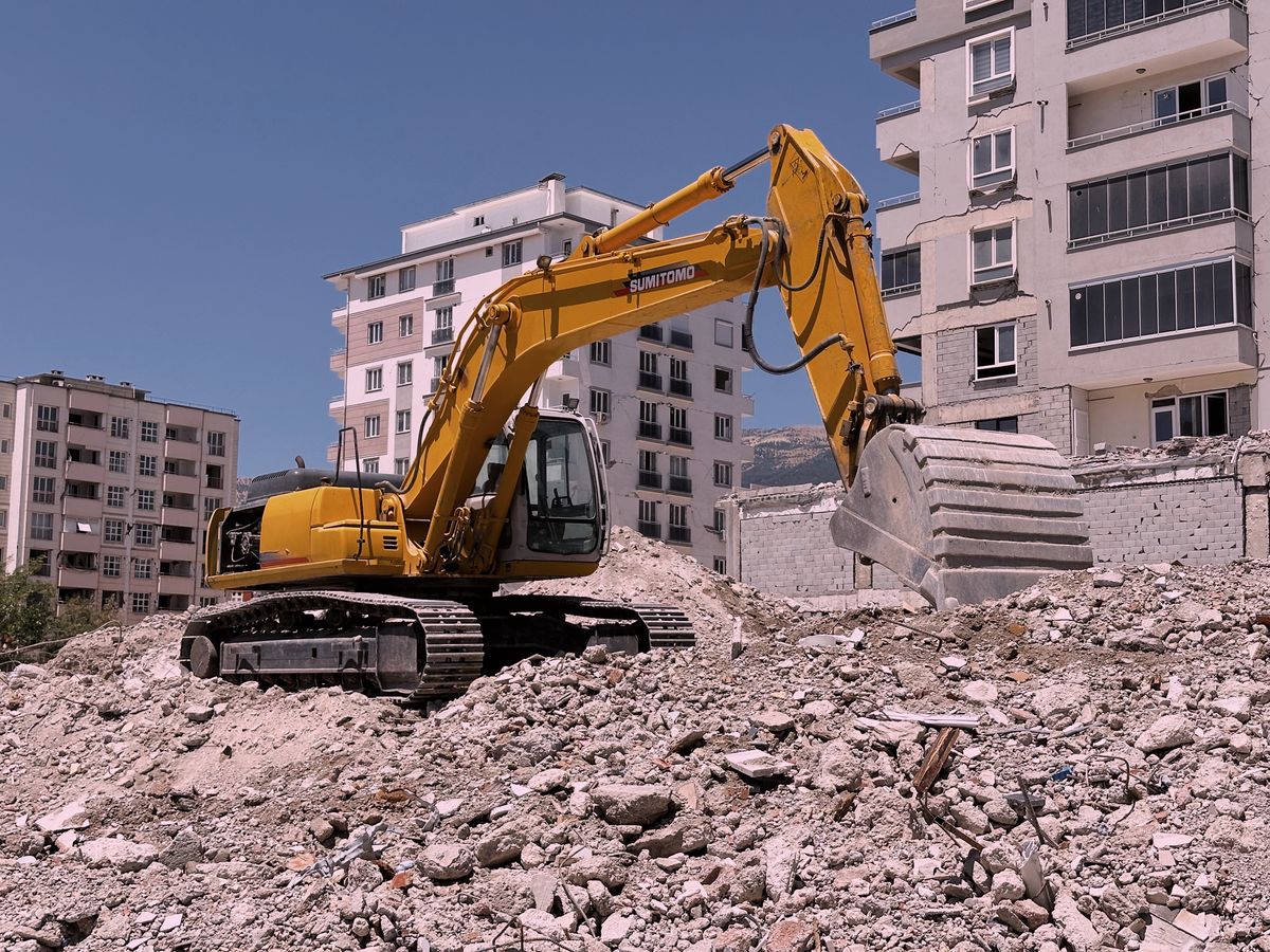 Excavator Mechanic Photos, Download The BEST Free Excavator Mechanic ...