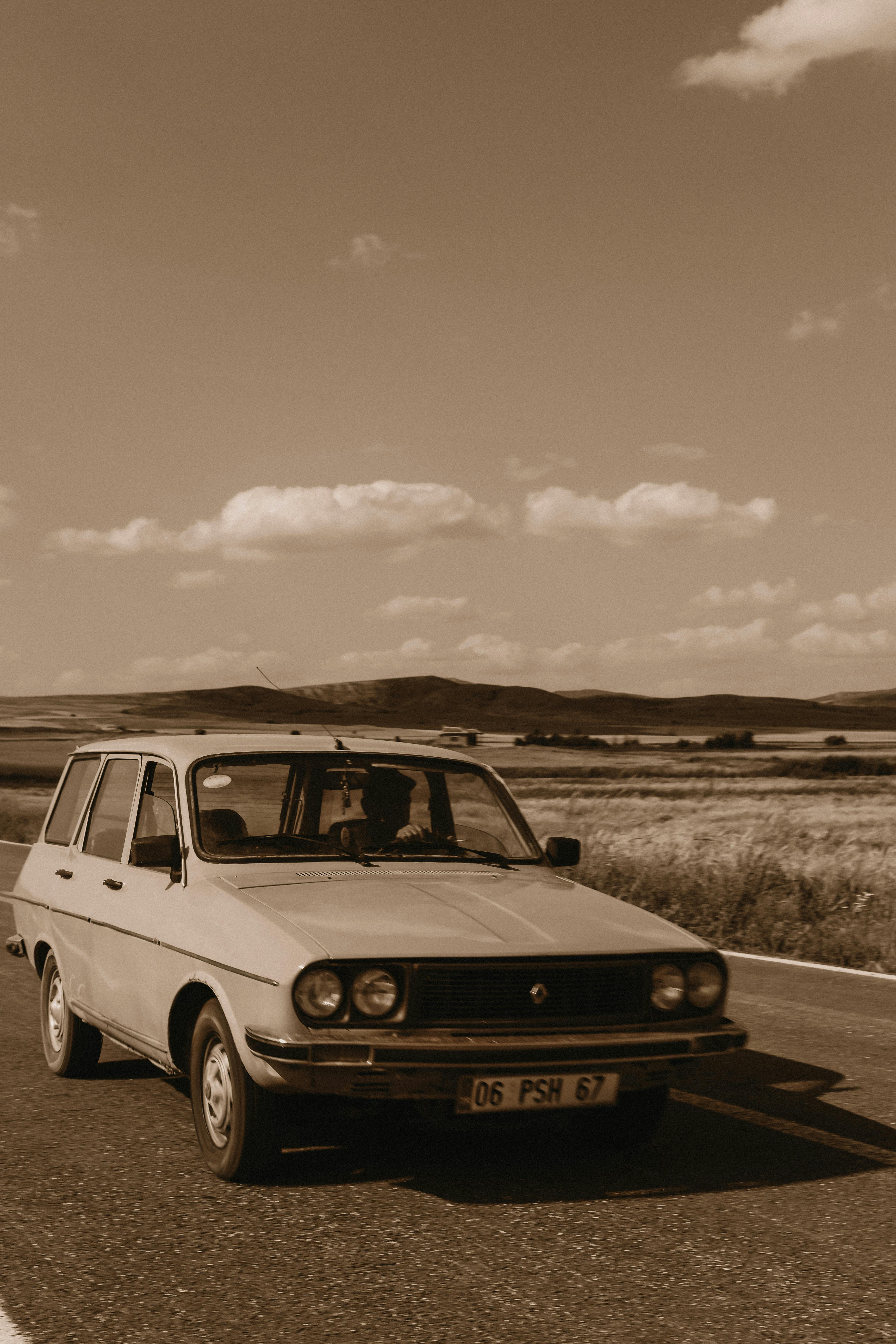 Foto de stock gratuita sobre al aire libre, automóvil, automóvil viejo ...