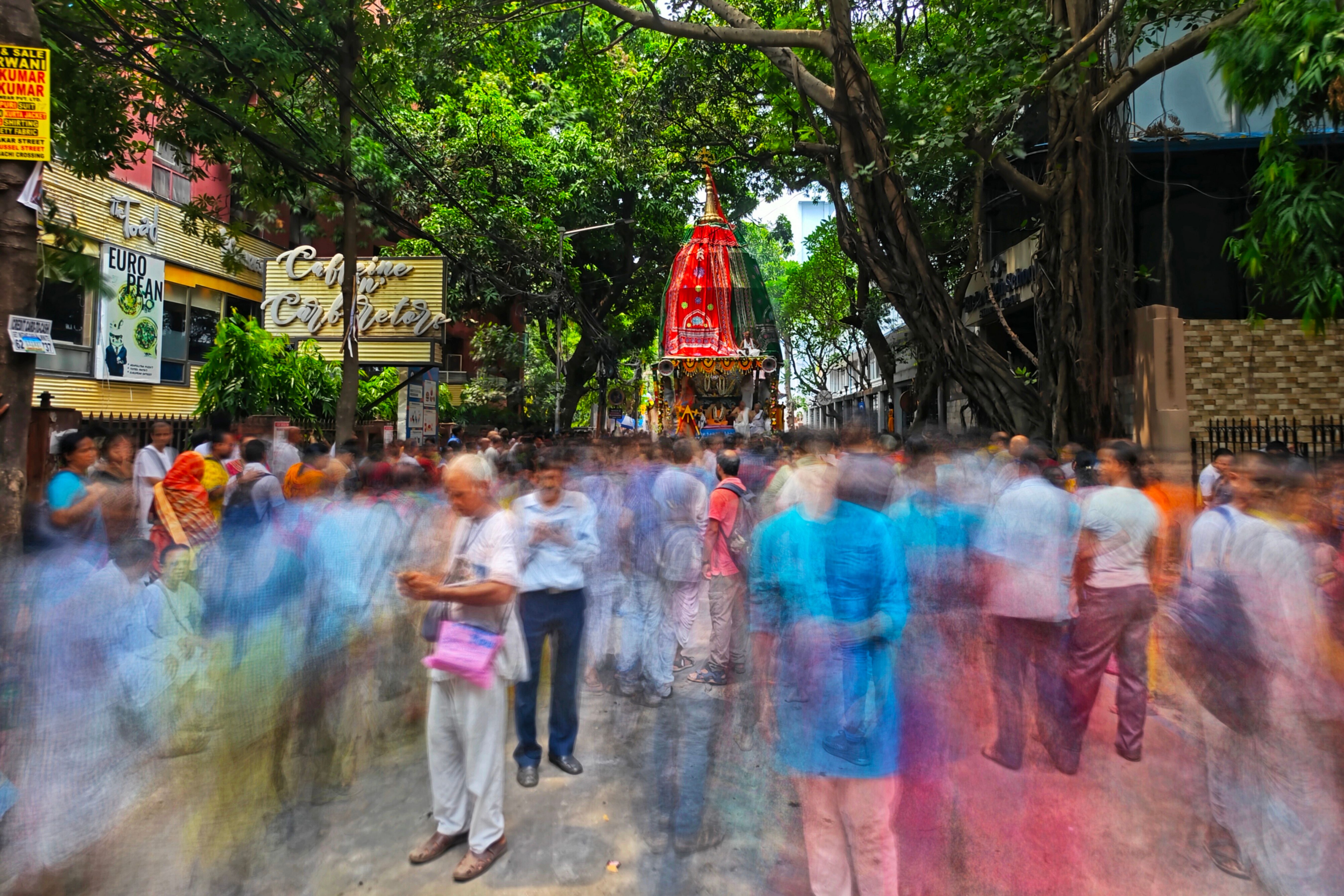 Crowd in a Park in India · Free Stock Photo