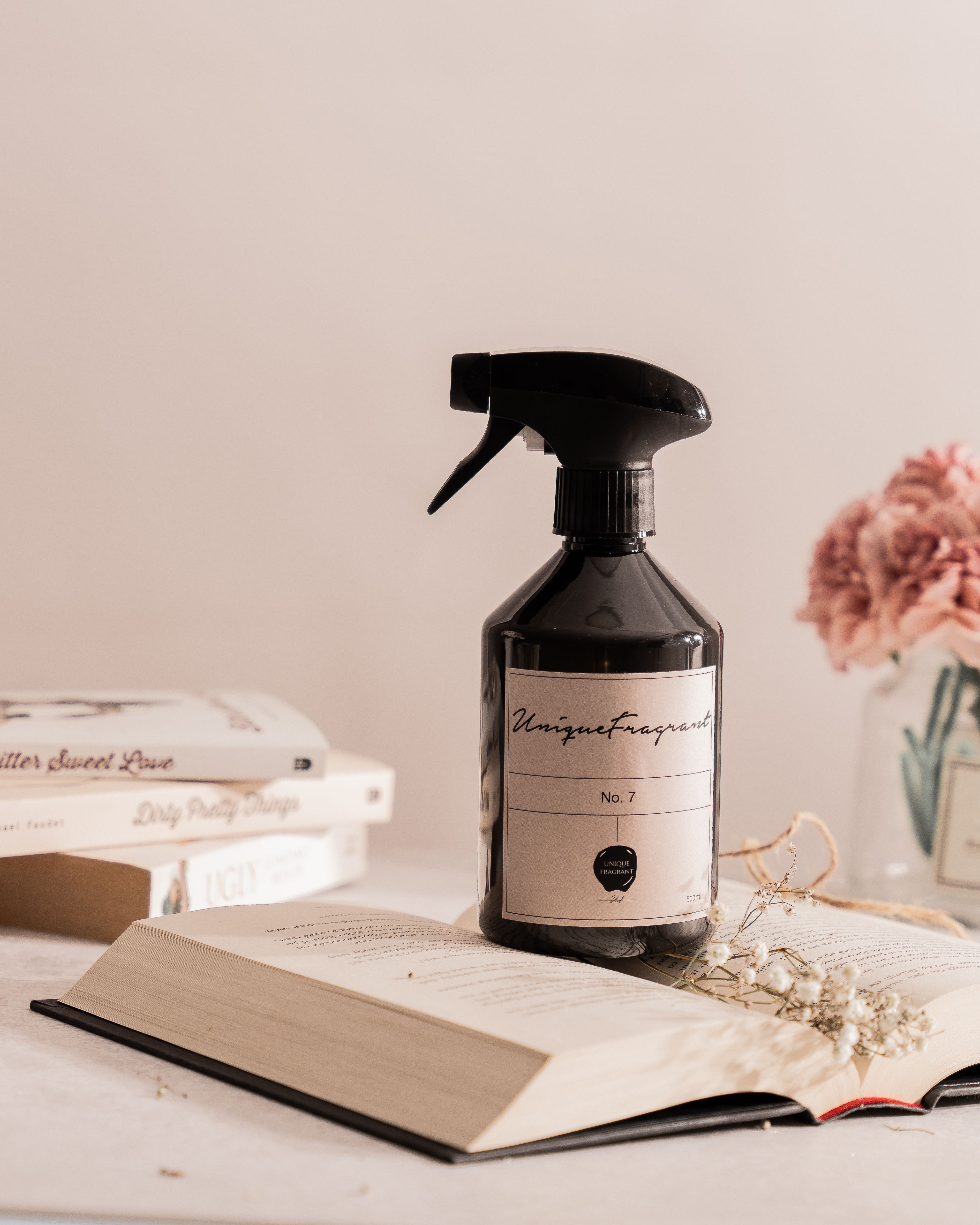 Spray Perfum Photos, Download The BEST Free Spray Perfum Stock Photos ...