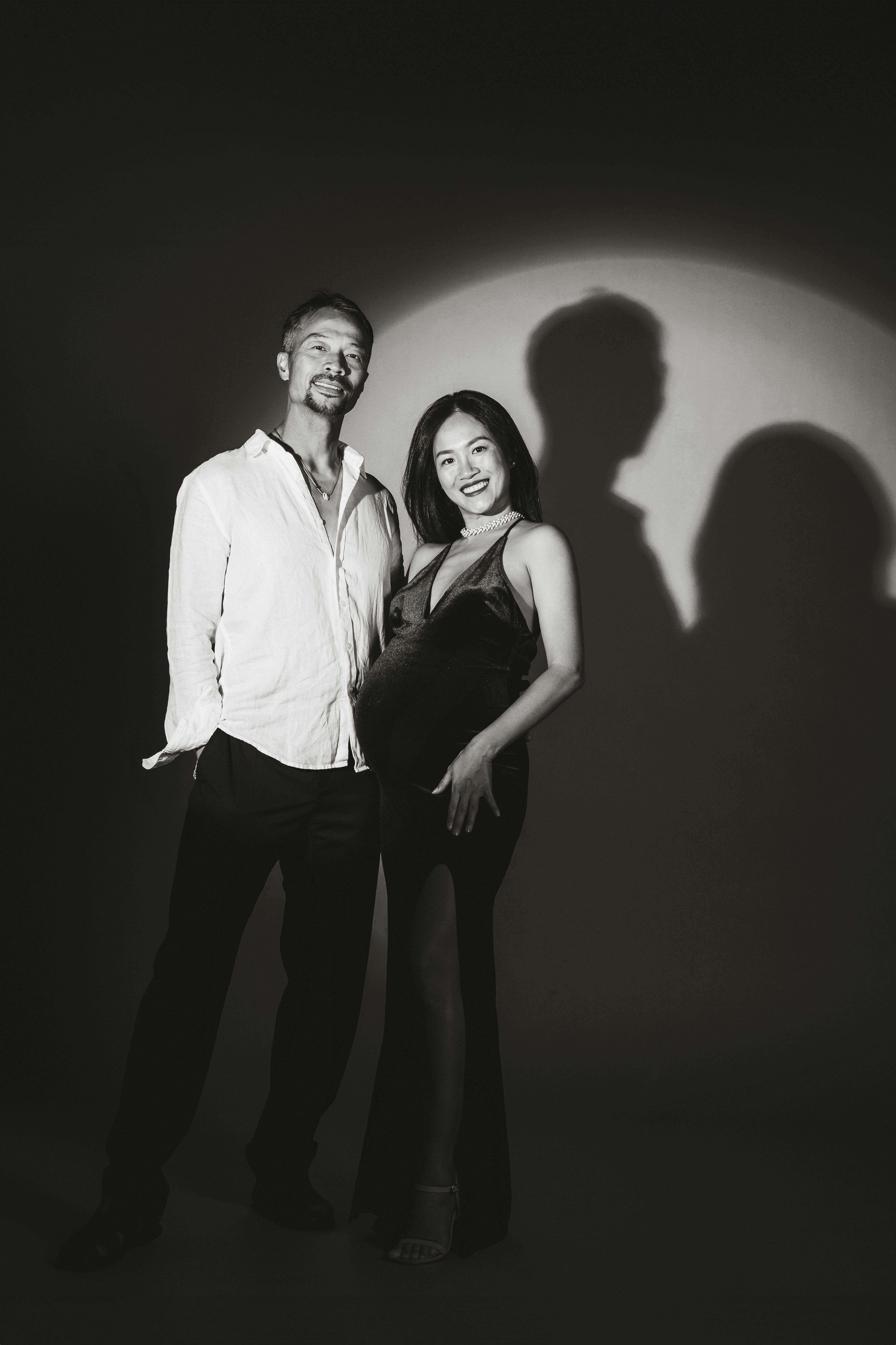 Happy Couple In Shadow Photos, Download The BEST Free Happy Couple In ...