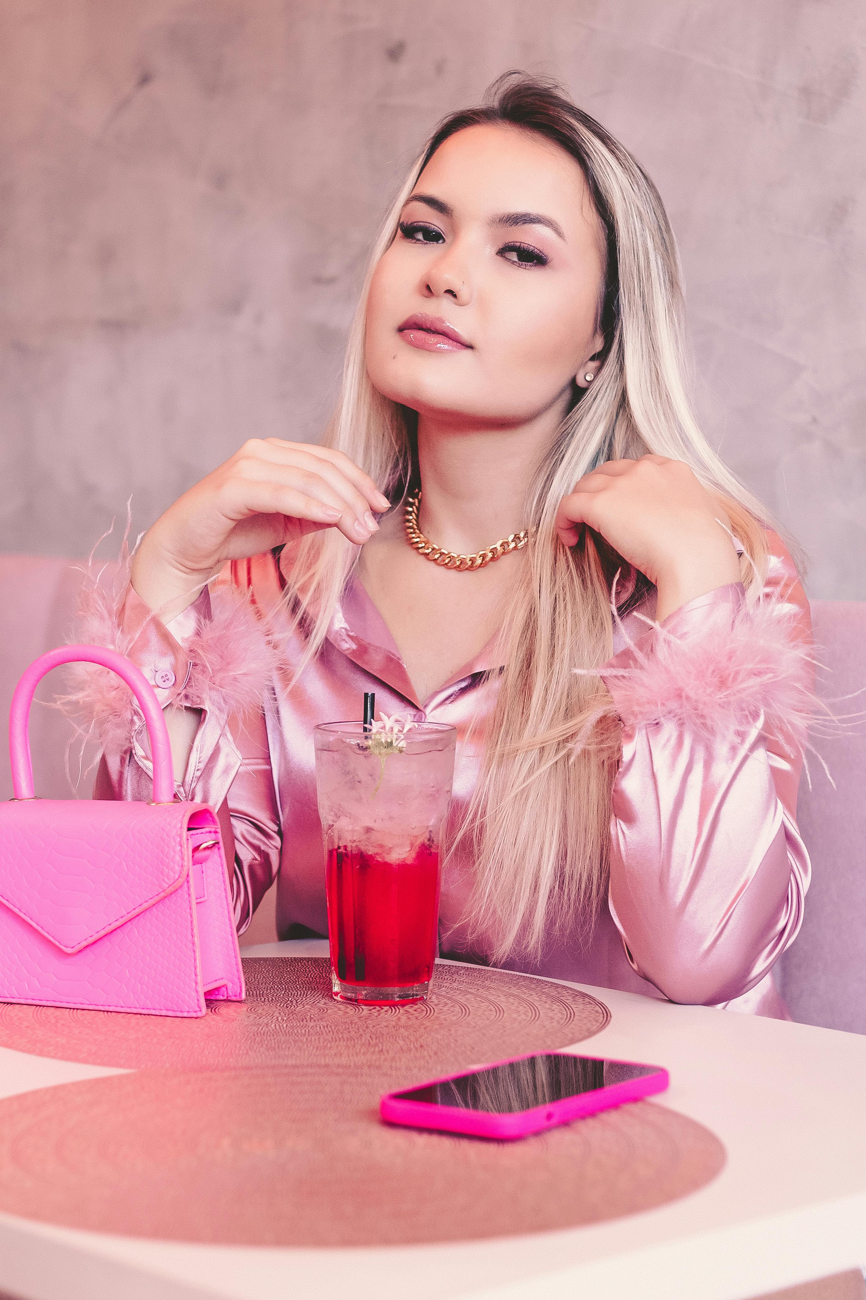 Coffee Table Photos, Download The BEST Free Coffee Table Stock Photos ...