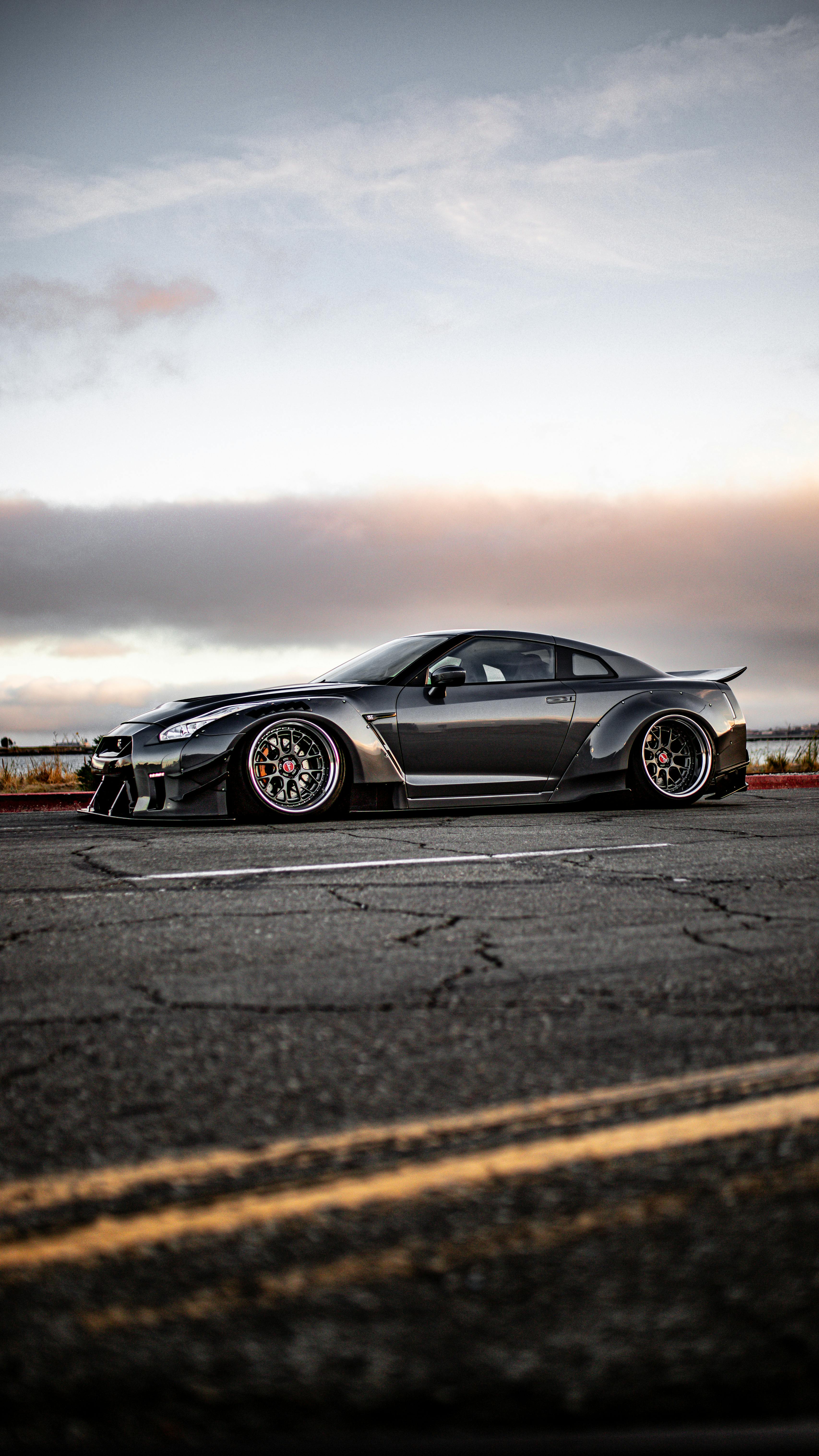 Nissan GT-R on the Parking Lot at Night · Free Stock Photo