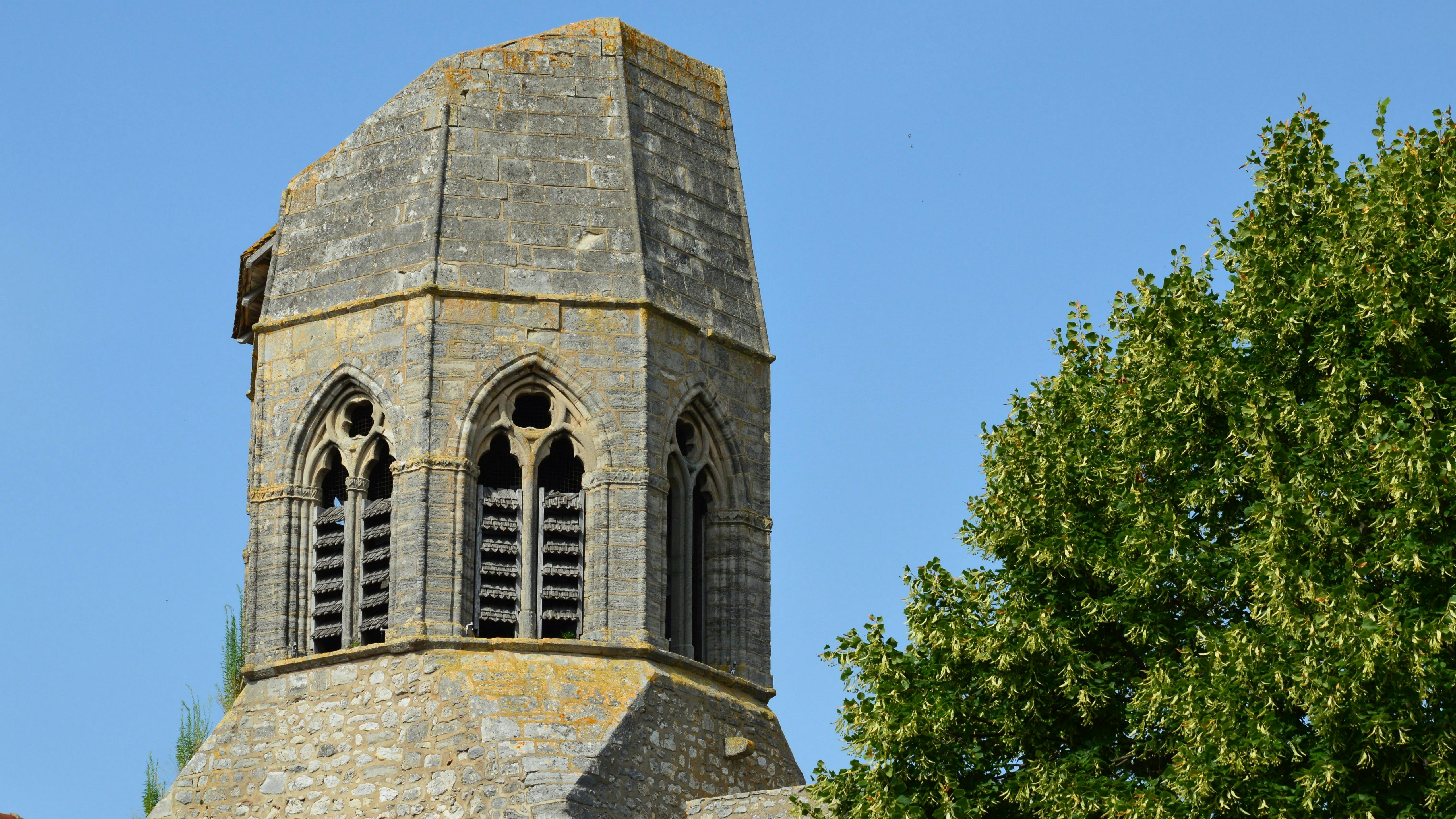 Charroux (03) 16 Photos & Videos Collected by SlimMars 13