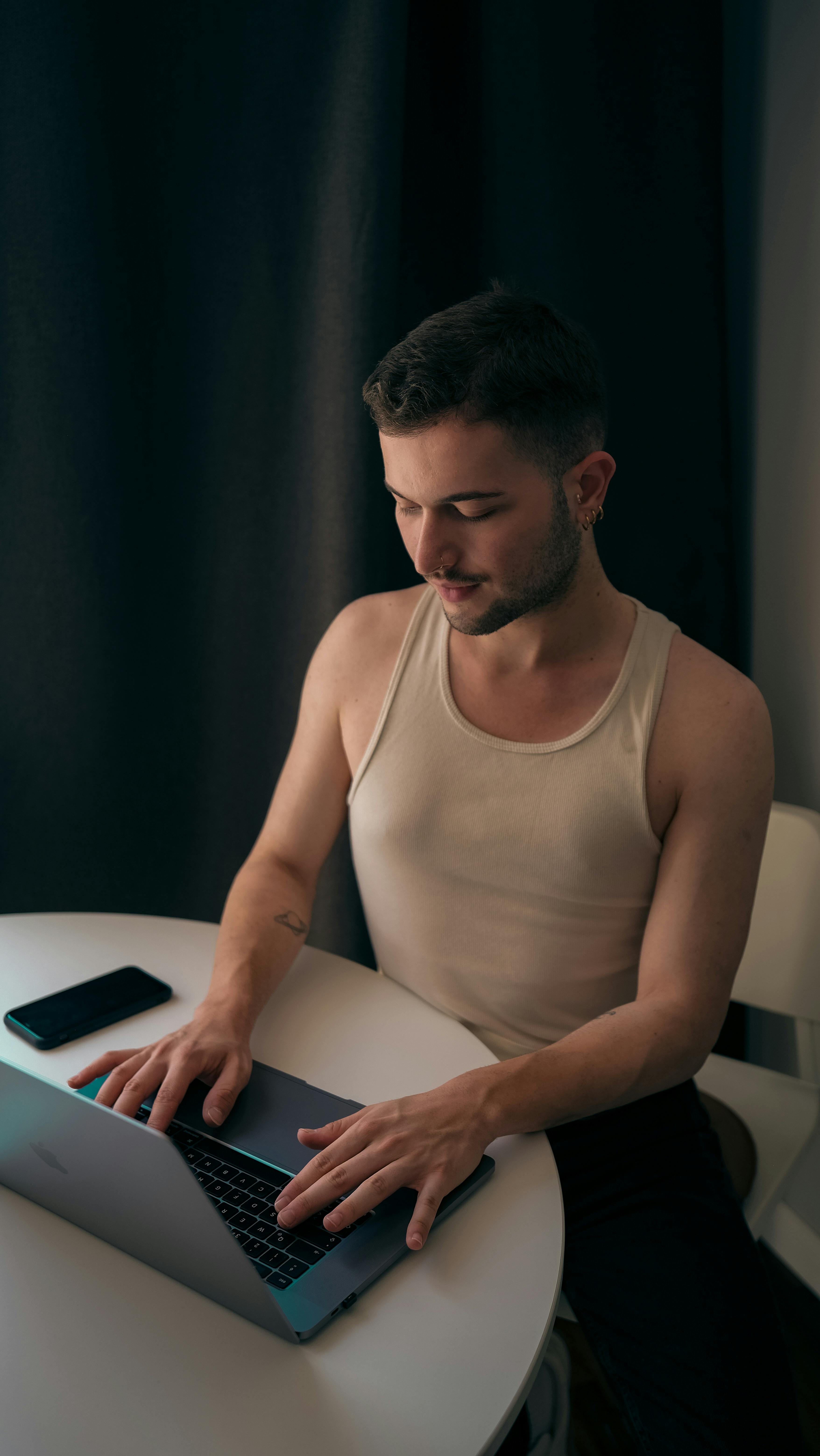 Work Output Photos, Download The BEST Free Work Output Stock Photos ...