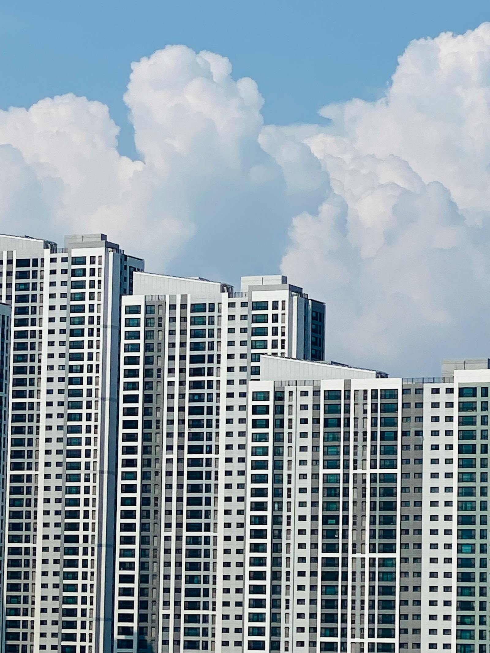 Clean City Skyline Photos, Download The BEST Free Clean City Skyline ...