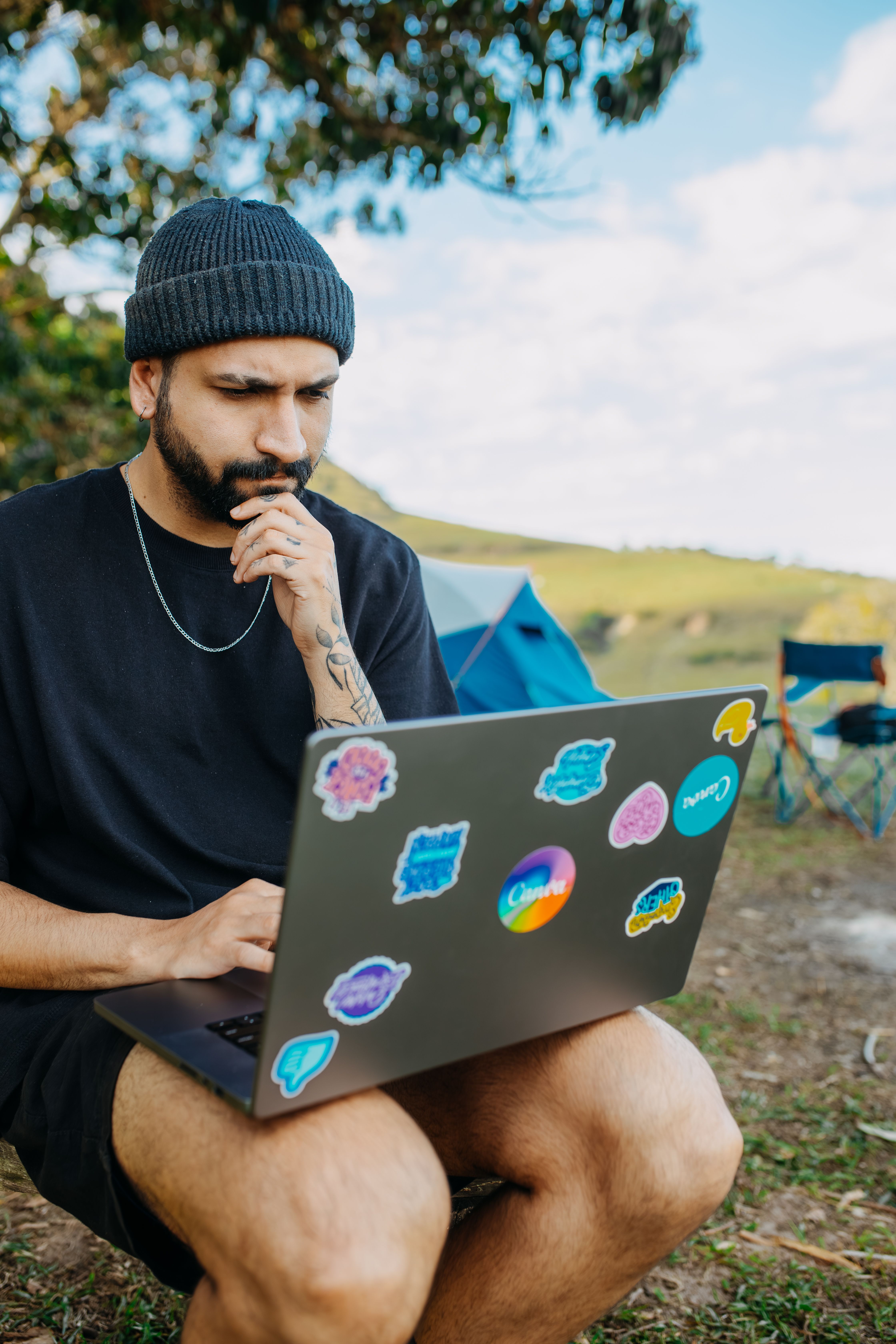 Camping Laptop Photos, Download The BEST Free Camping Laptop Stock ...